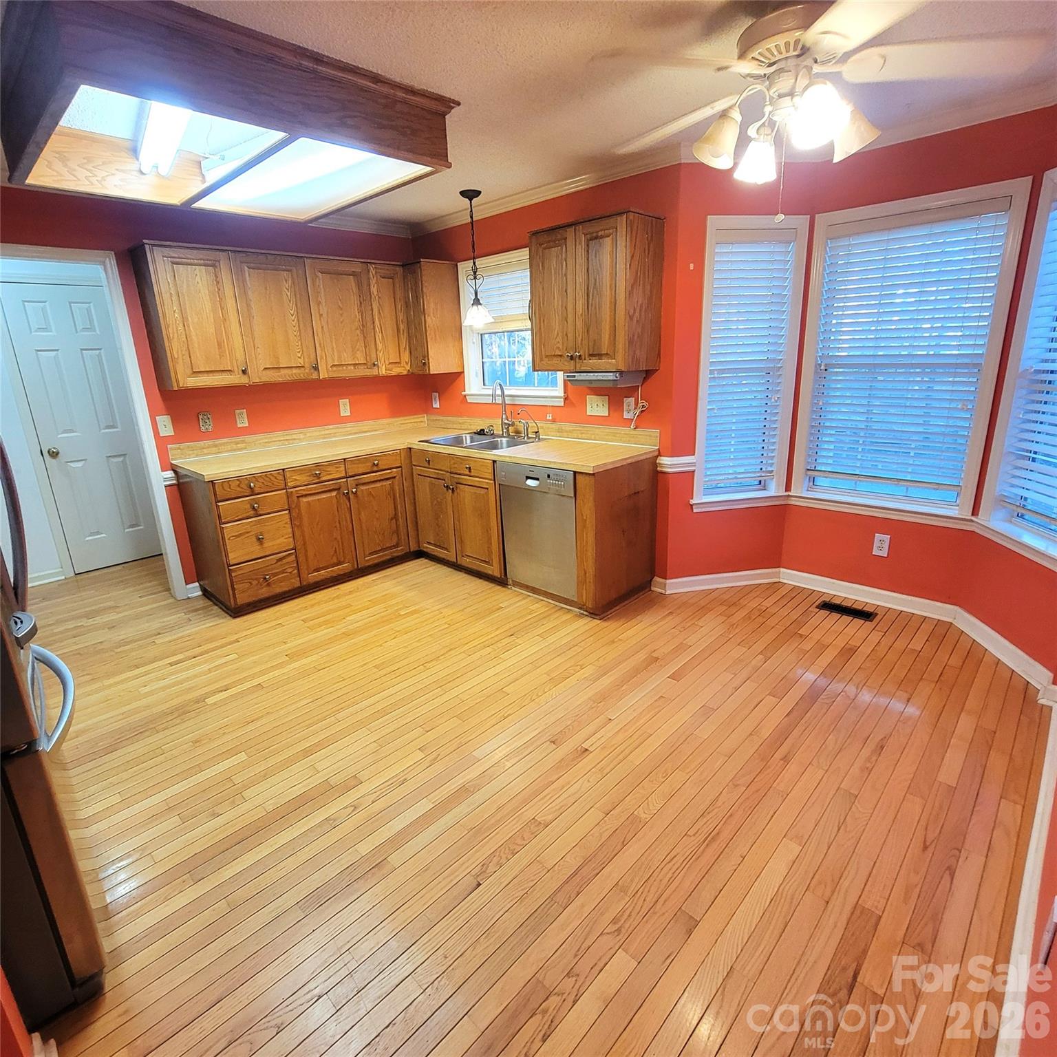 1009 Hunley Hill Court, Matthews, NC - photo 8 of 46