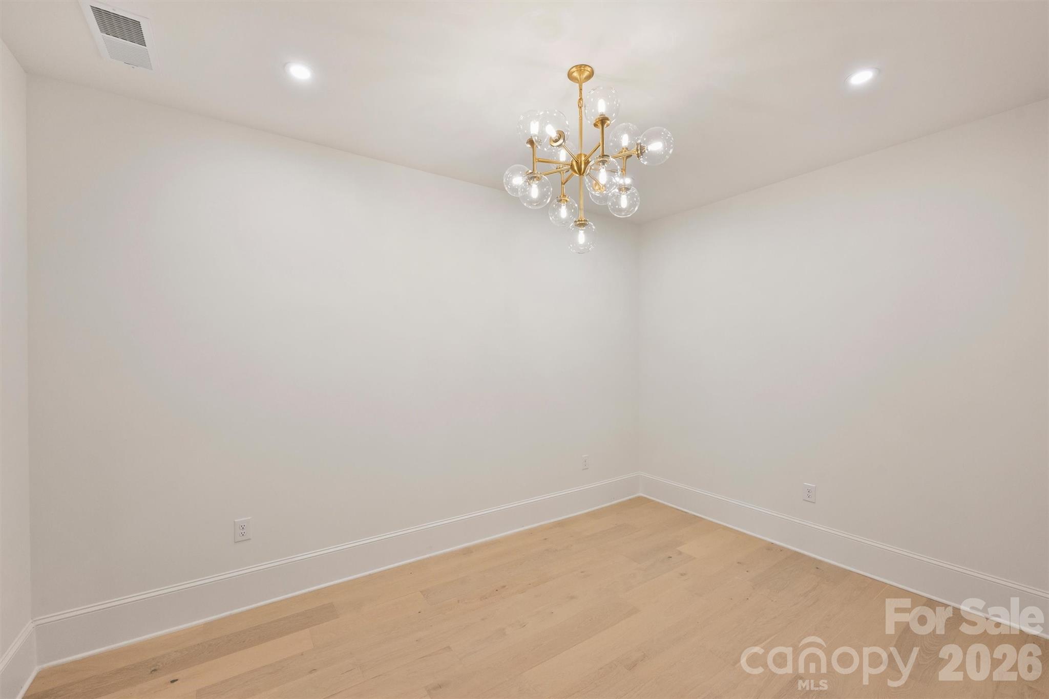 Photo 19 of 409 Queens Road101, Charlotte, NC