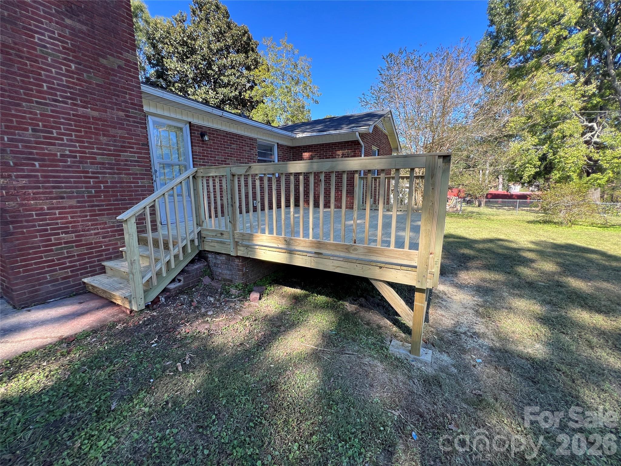 Photo 23 of 128 Woodlynn Drive, Charlotte, NC