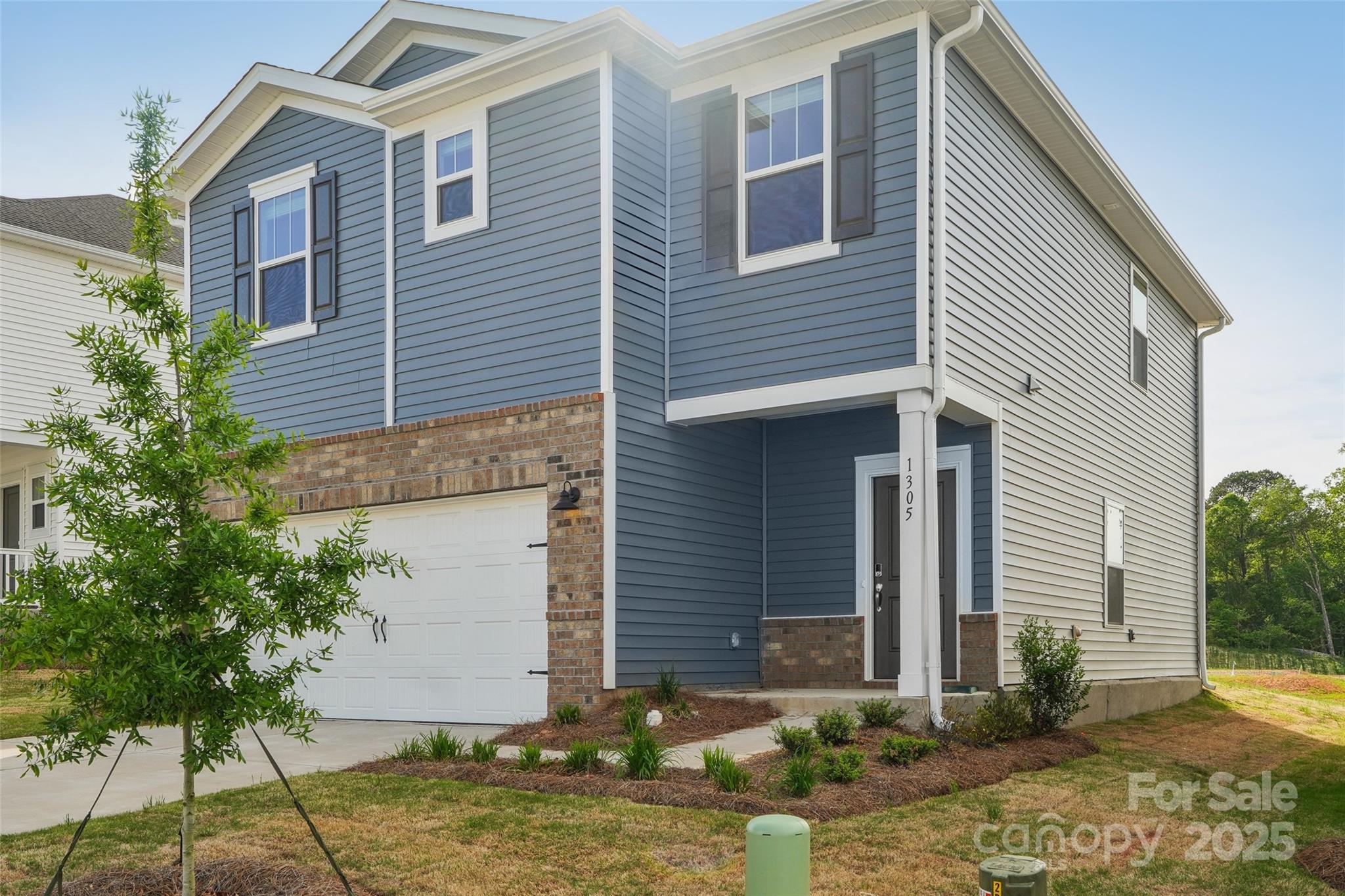 1437 Wildflower Street, Newton, NC - photo 1 of 21