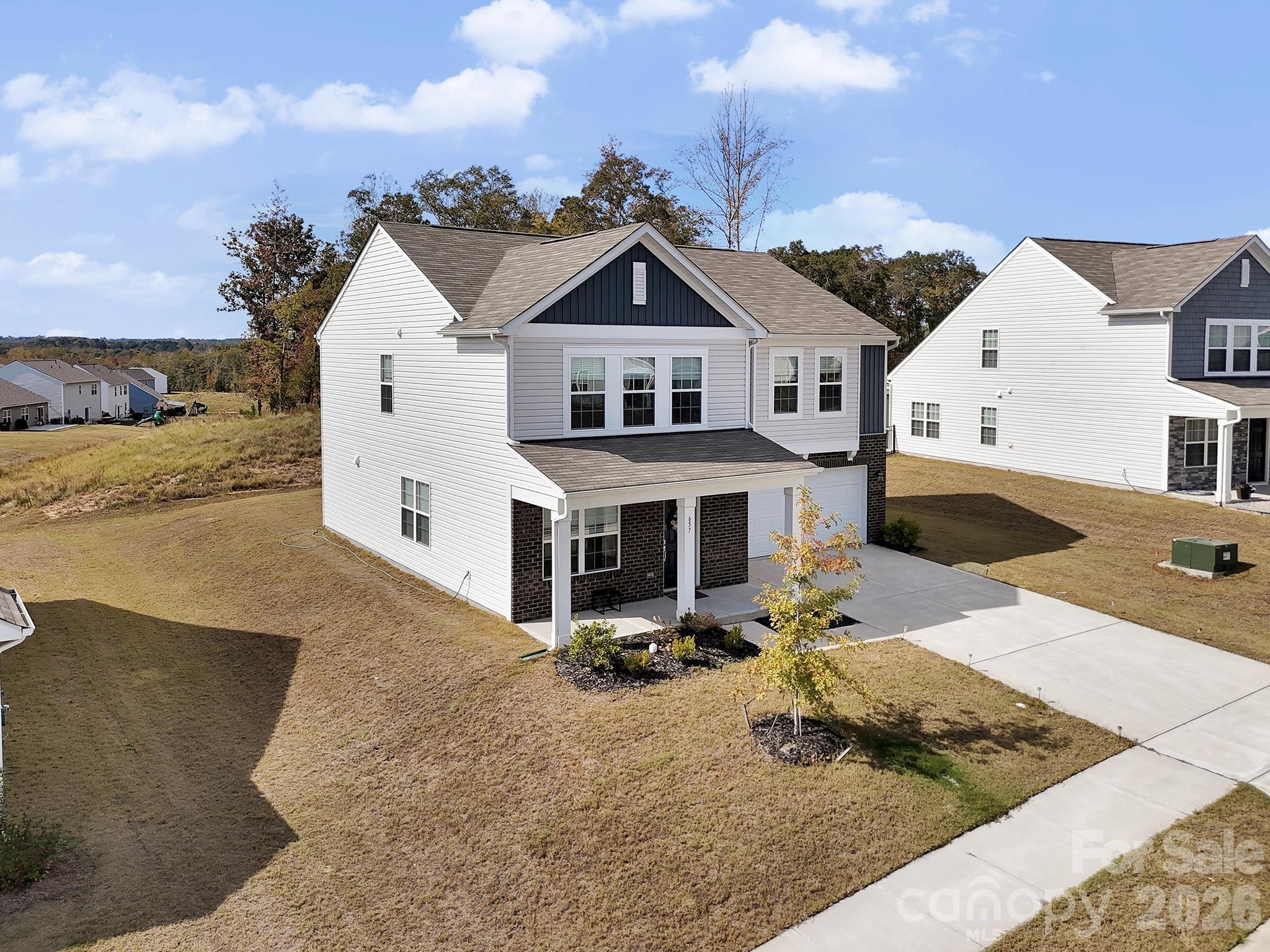 657 Mile Creek Road, Edgemoor, SC - photo 3 of 41