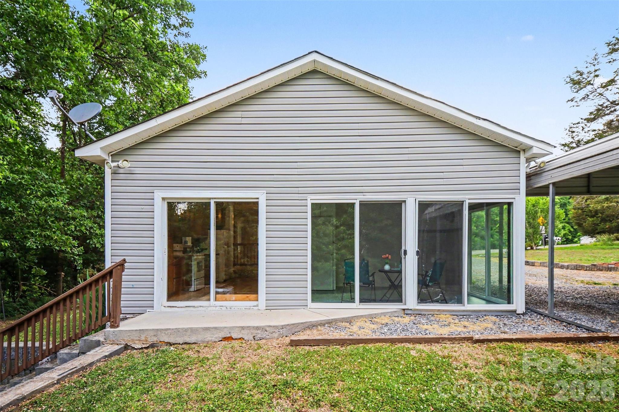 313 Oakland Avenue, Belmont, NC - photo 24 of 28