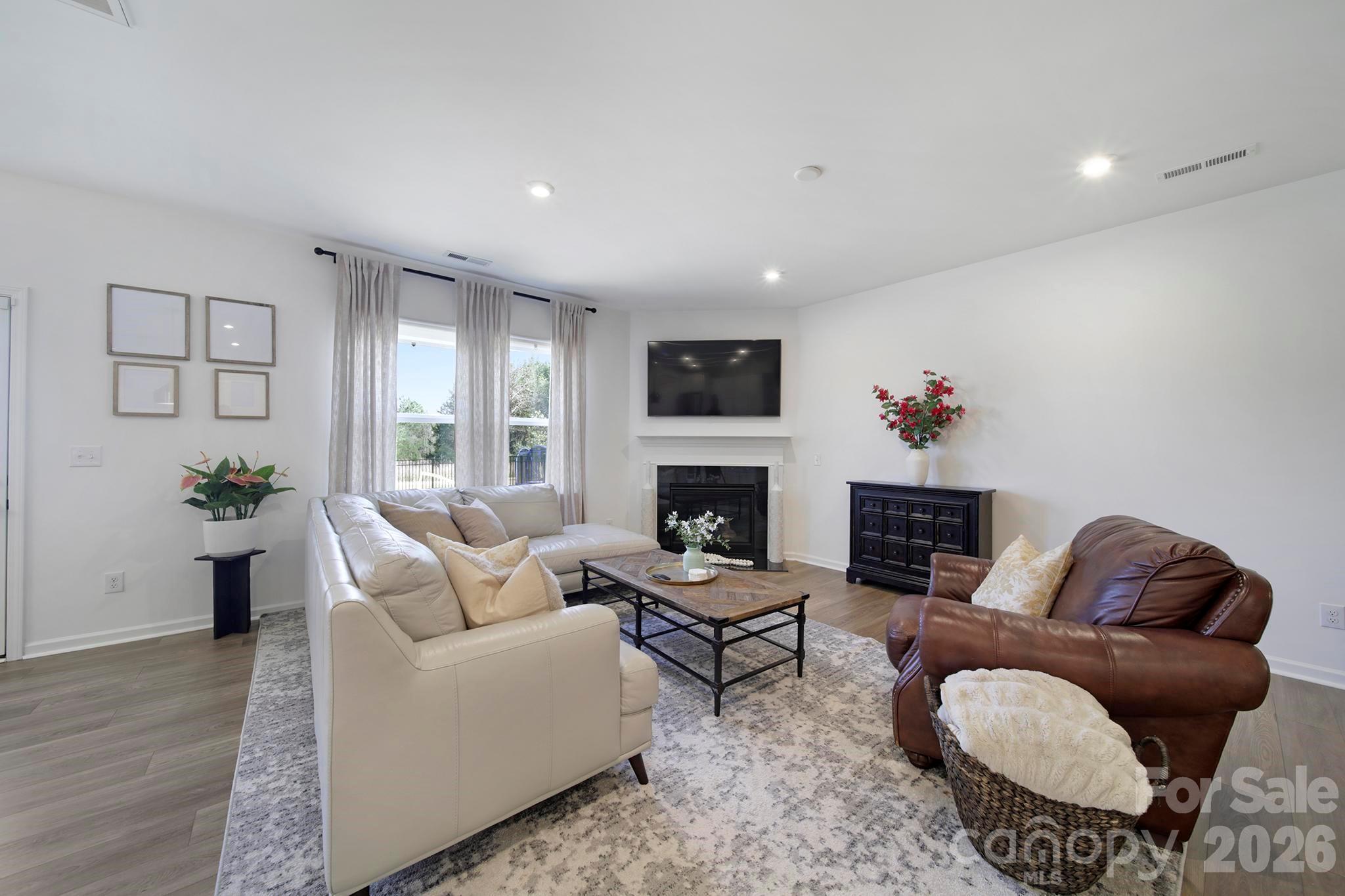 Photo 5 of 14125 Canemeadow Drive, Charlotte, NC