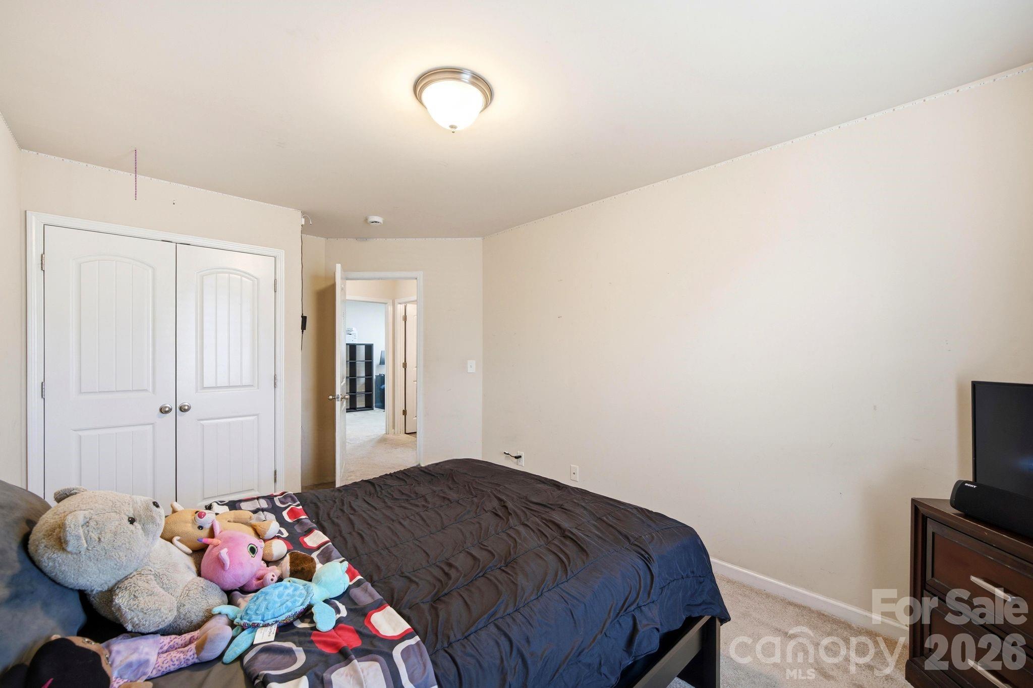 Photo 17 of 504 Knothole Lane, Charlotte, NC