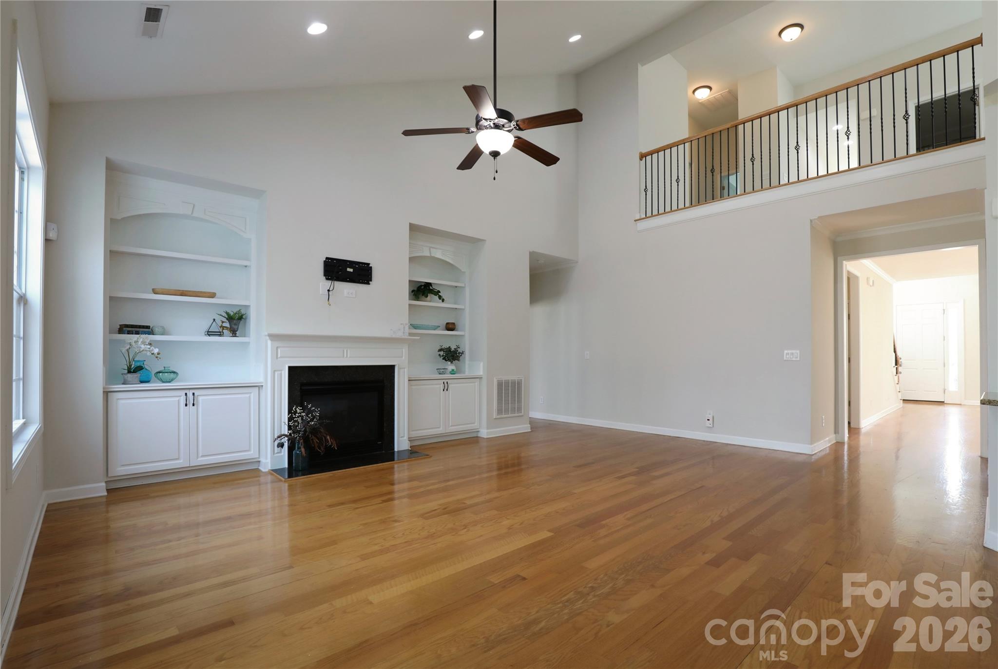 18465 E Marbella Lane, Fort Mill, SC - photo 7 of 43