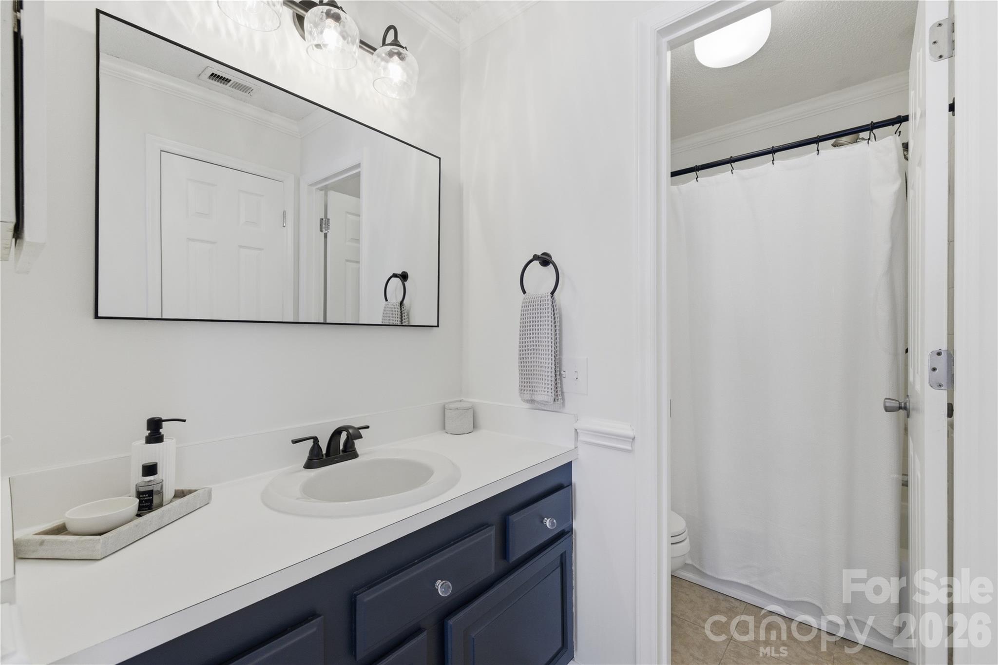 Photo 17 of 308 Queens Road32, Charlotte, NC