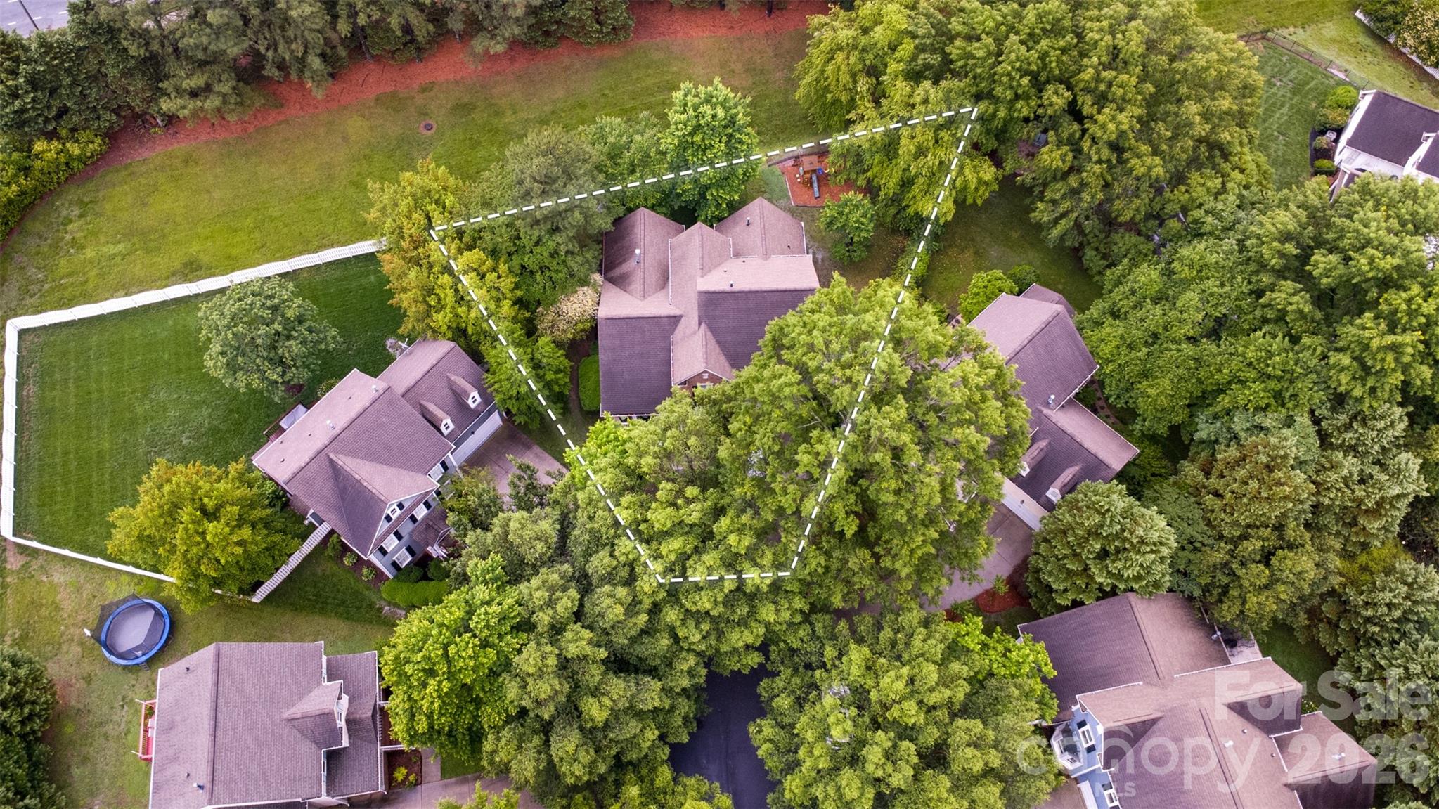 Photo 7 of 816 Celbridge Court, Charlotte, NC