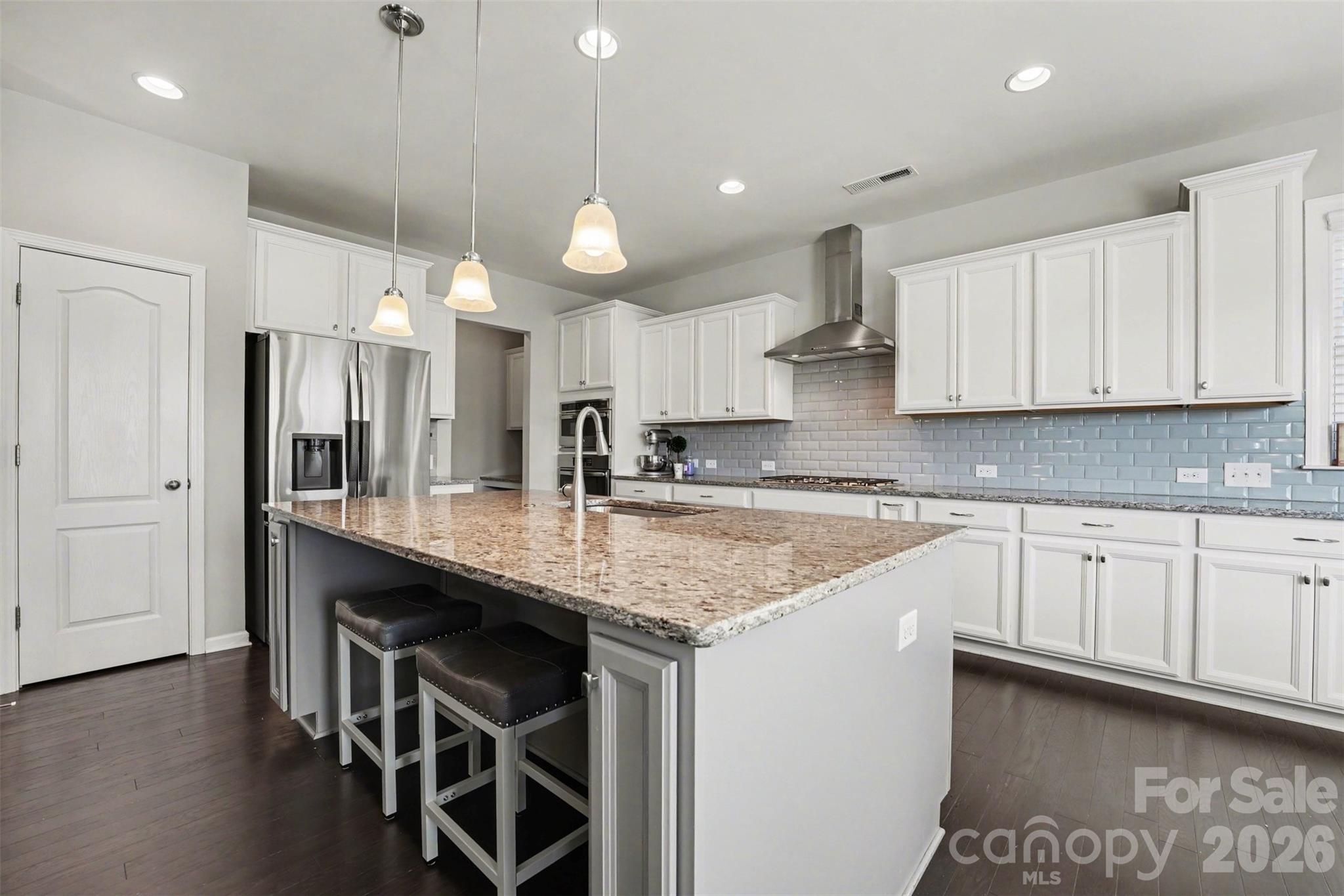 12409 Cranberry Glades Drive, Cornelius, NC - photo 6 of 35