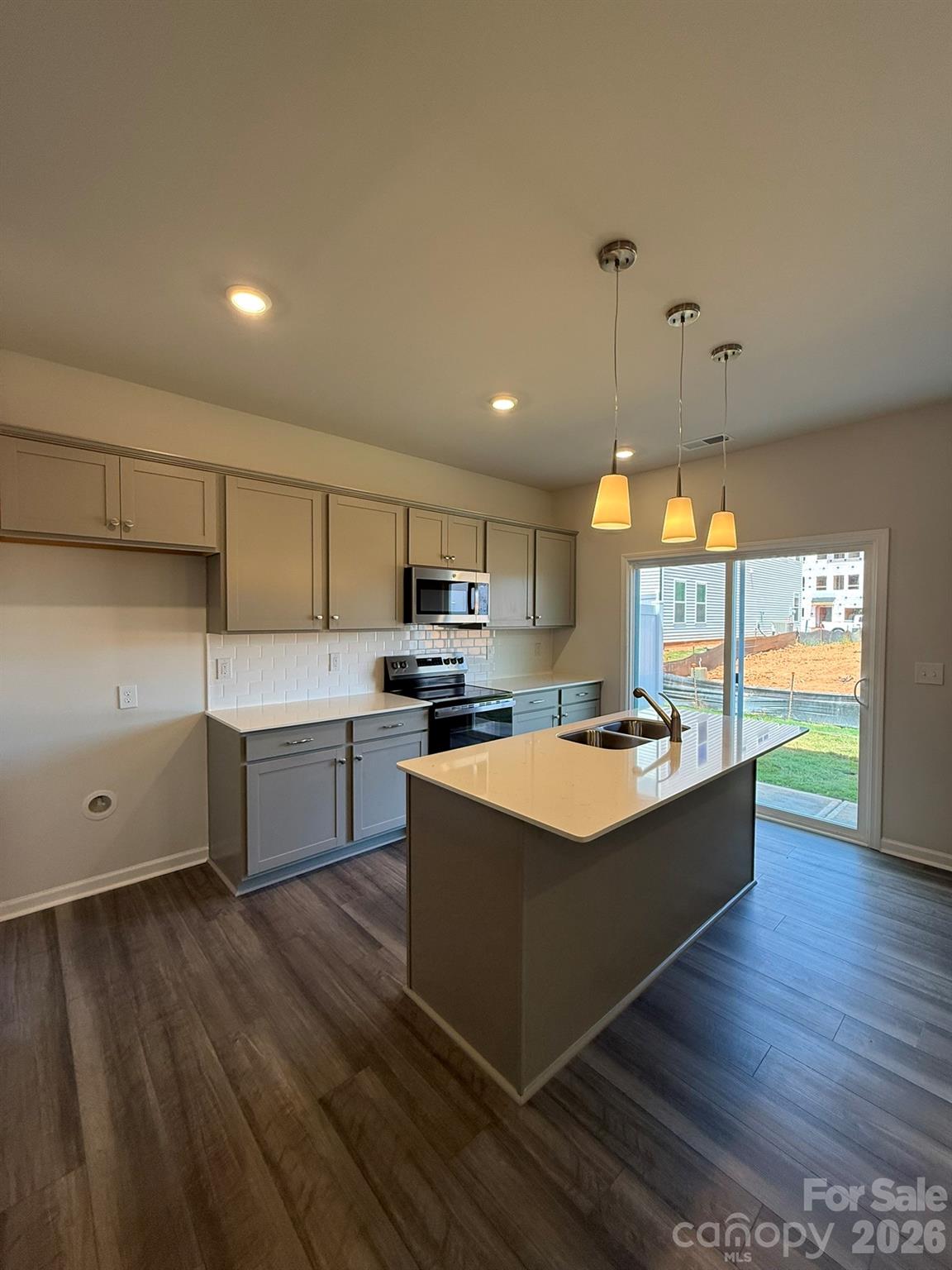 Photo 8 of 6336 Abelia Avenue, Charlotte, NC