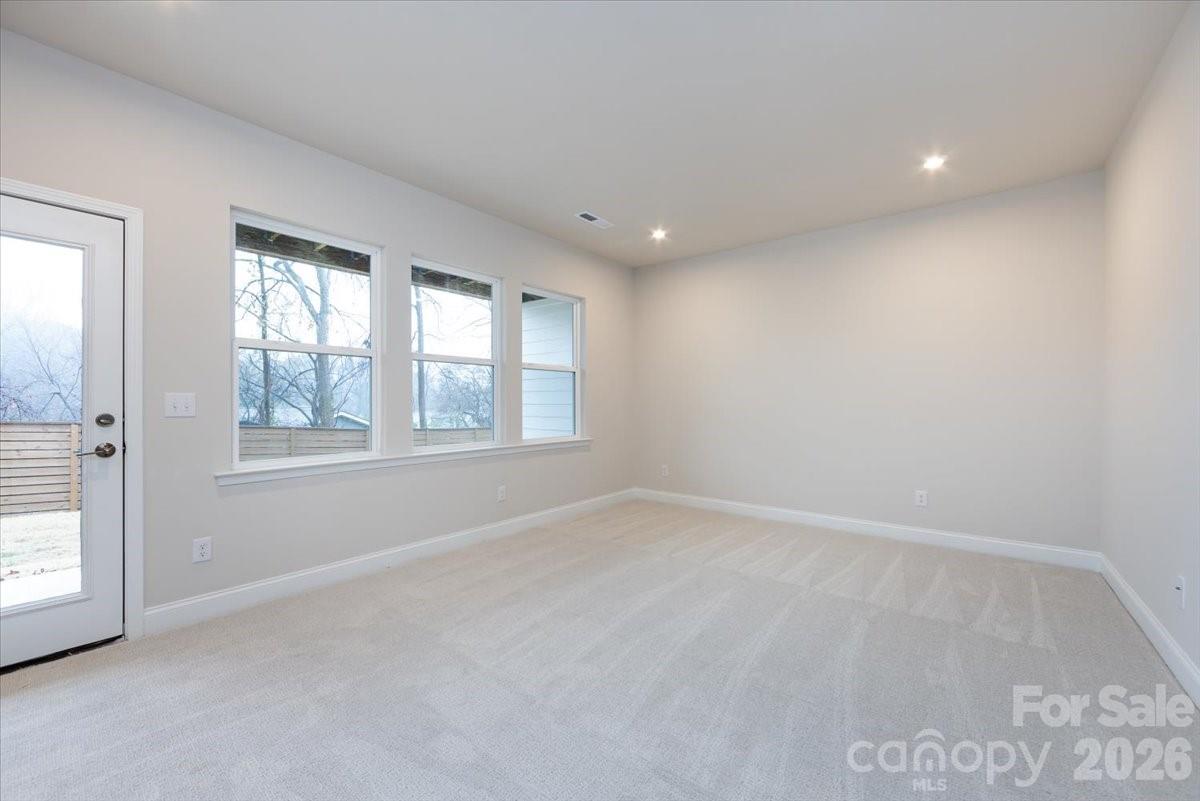 Photo 7 of 8030 Cedarsmith Court, Charlotte, NC