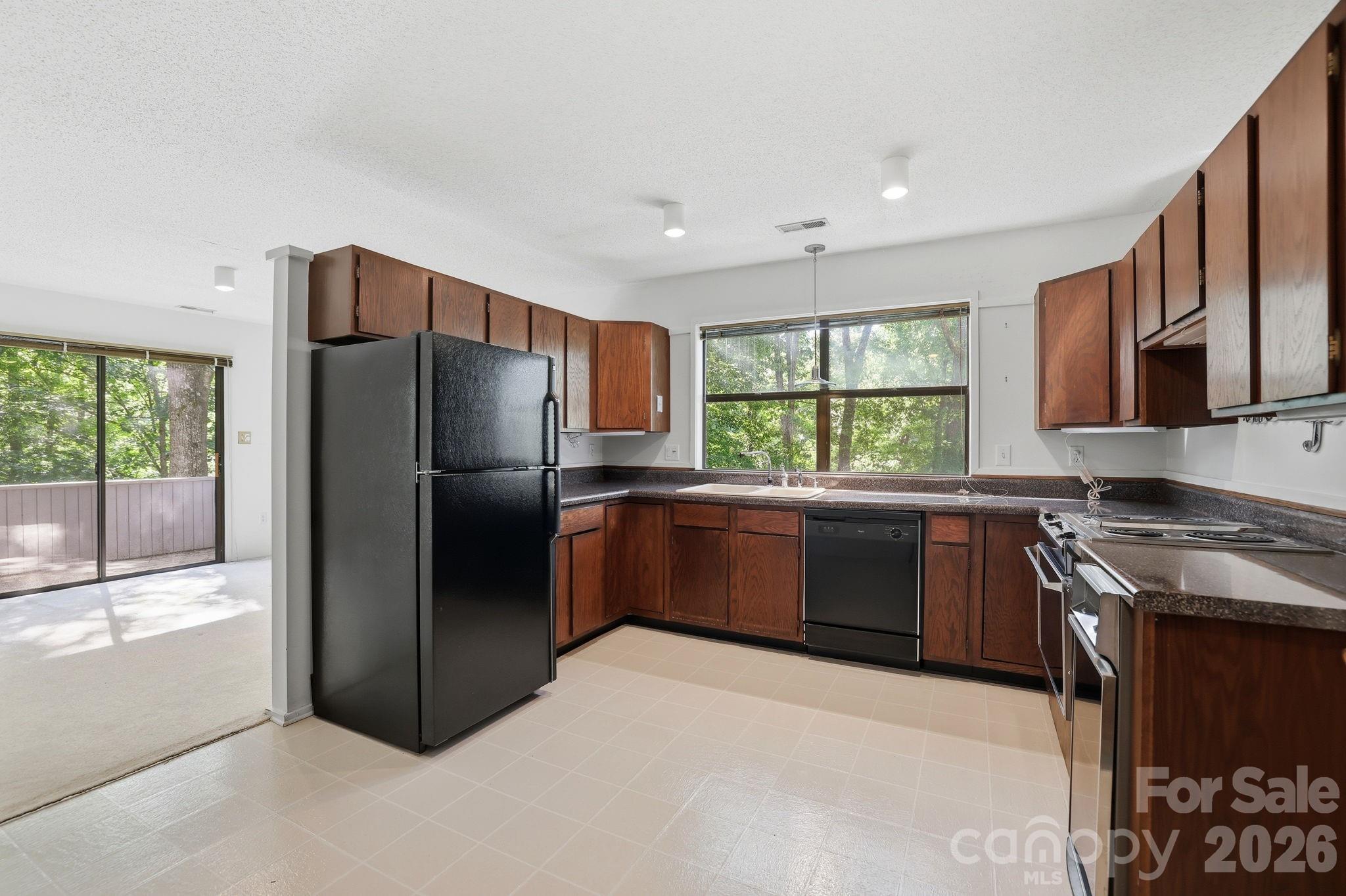 3423 Tinkerbell Lane, Charlotte, NC - photo 15 of 49