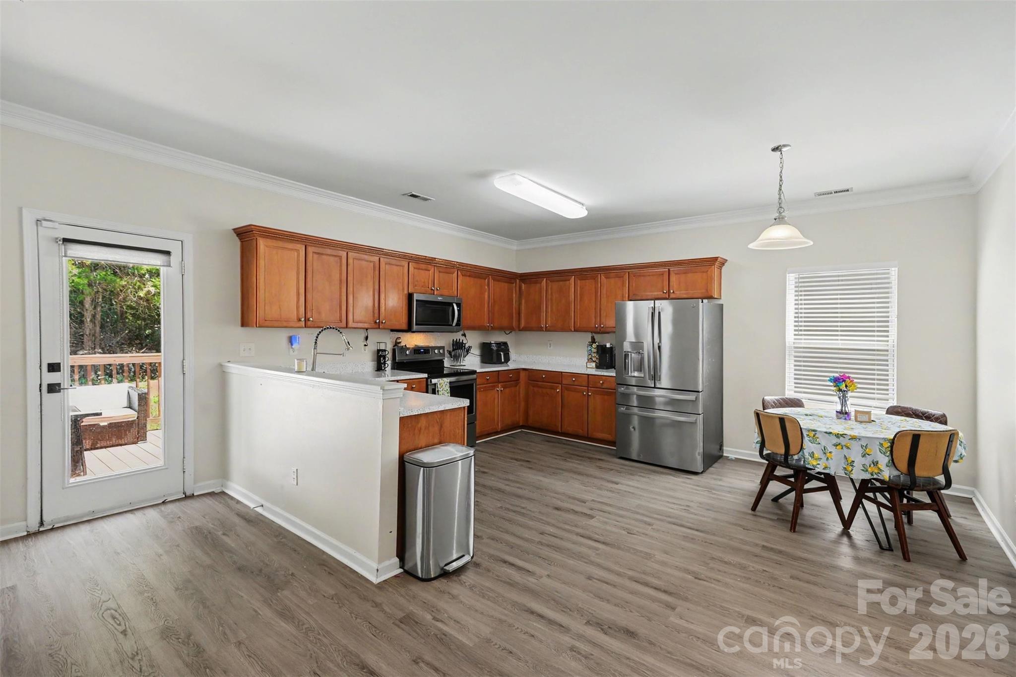 Photo 10 of 6908 Centerline Drive, Charlotte, NC