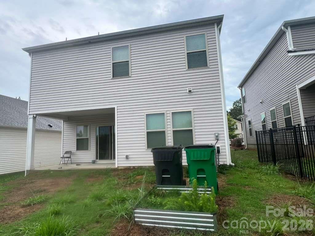 Photo 24 of 11908 Redleaf Drive, Charlotte, NC