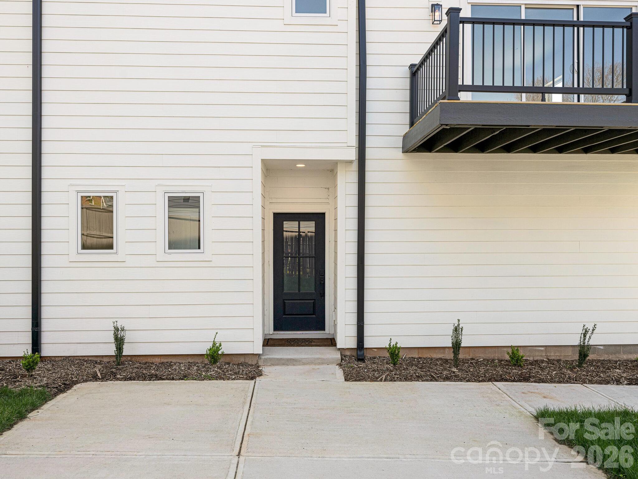 129 French StreetA, Charlotte, NC - photo 28 of 37