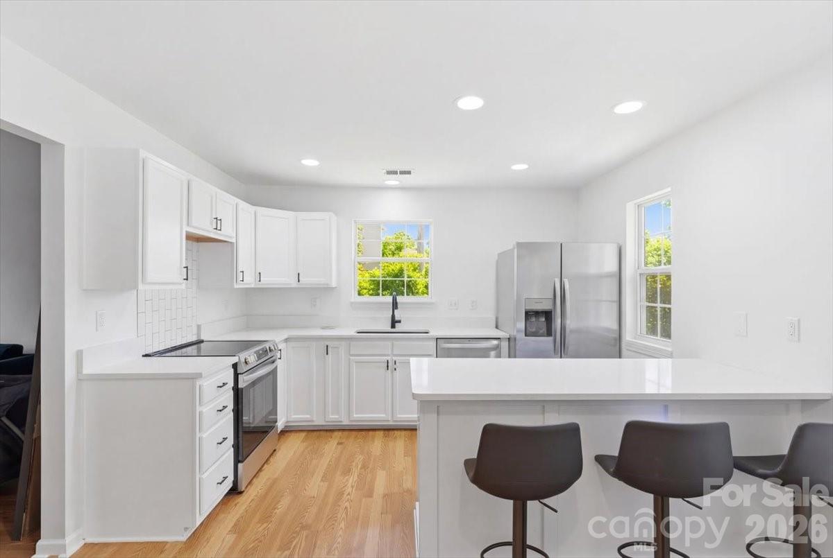 Photo 7 of 6475 Saint Bernard Way, Charlotte, NC