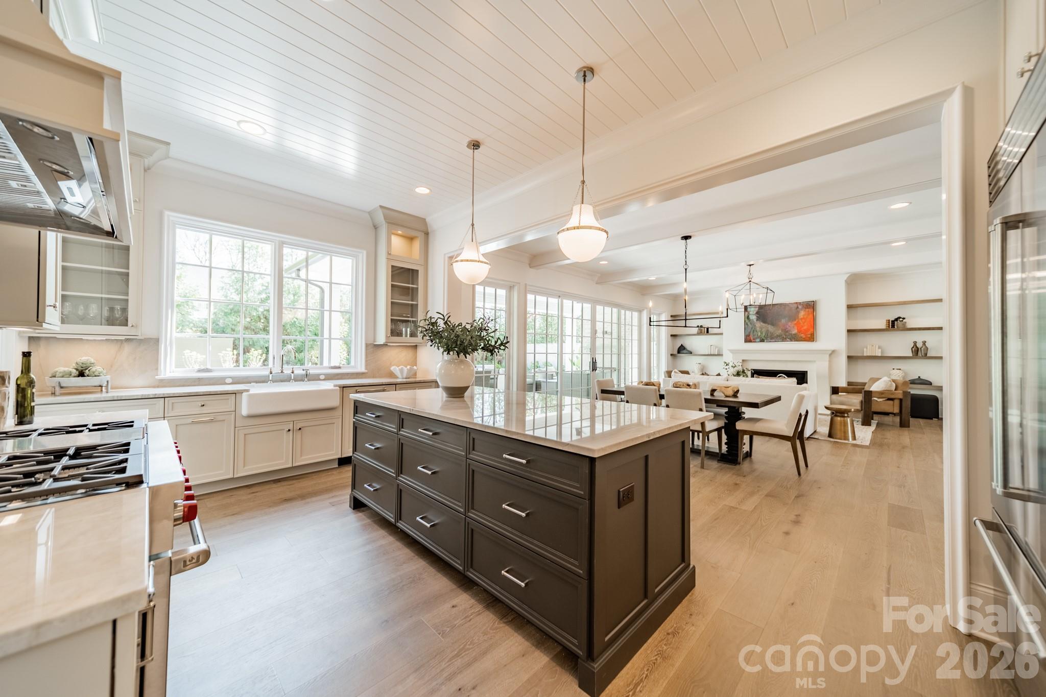 2113 Brandon CircleA, Charlotte, NC - photo 9 of 37