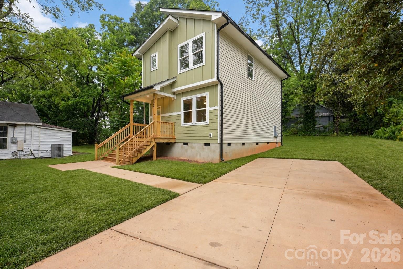 1324 Old Charlotte Road, Statesville, NC - photo 1 of 1