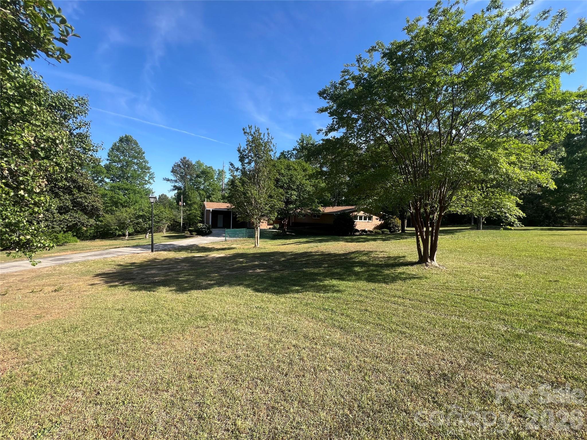 280 Raintree Road, Great Falls, SC - photo 17 of 43