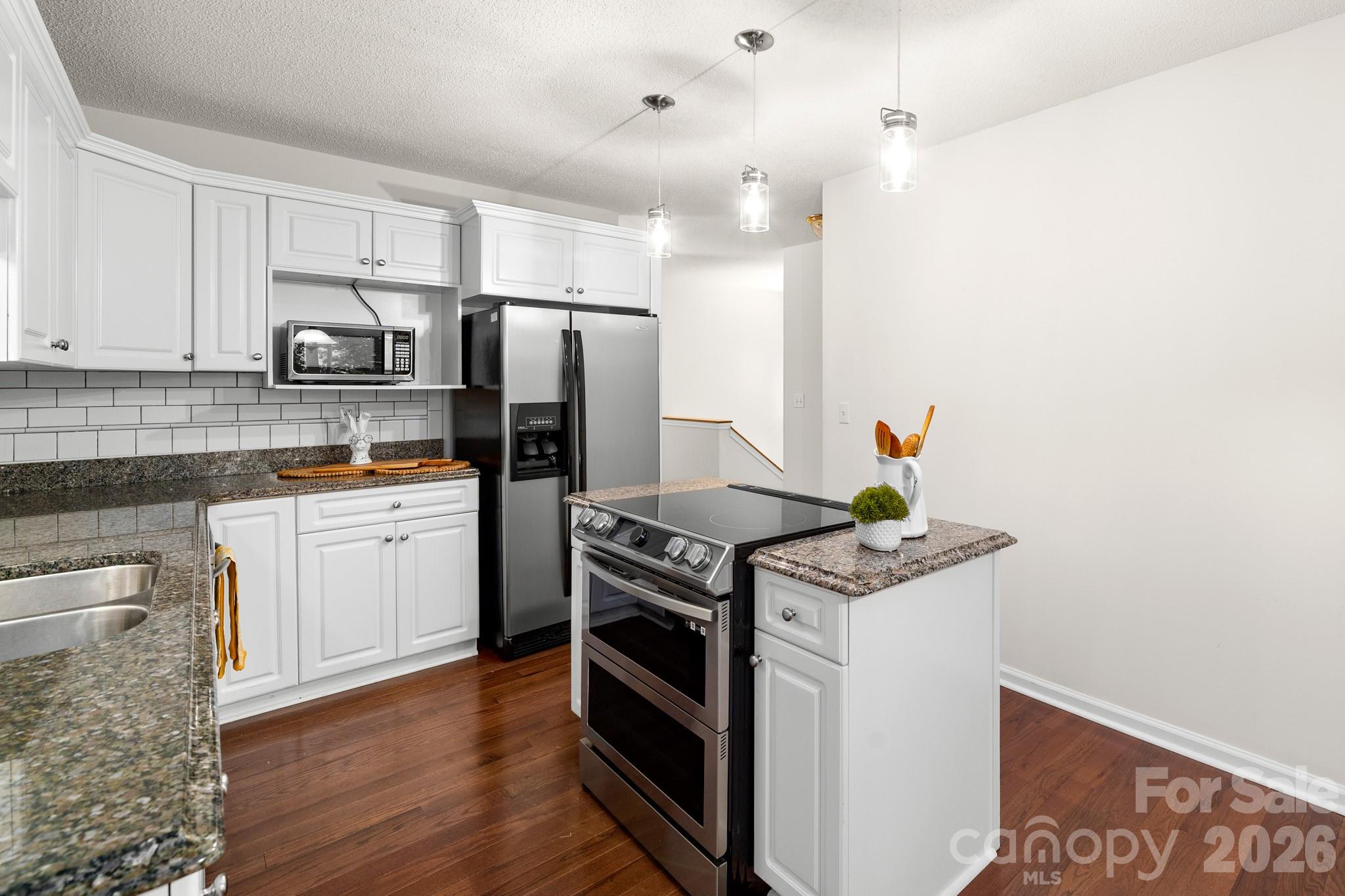 701 Salisbury Road, Hendersonville, NC - photo 21 of 43
