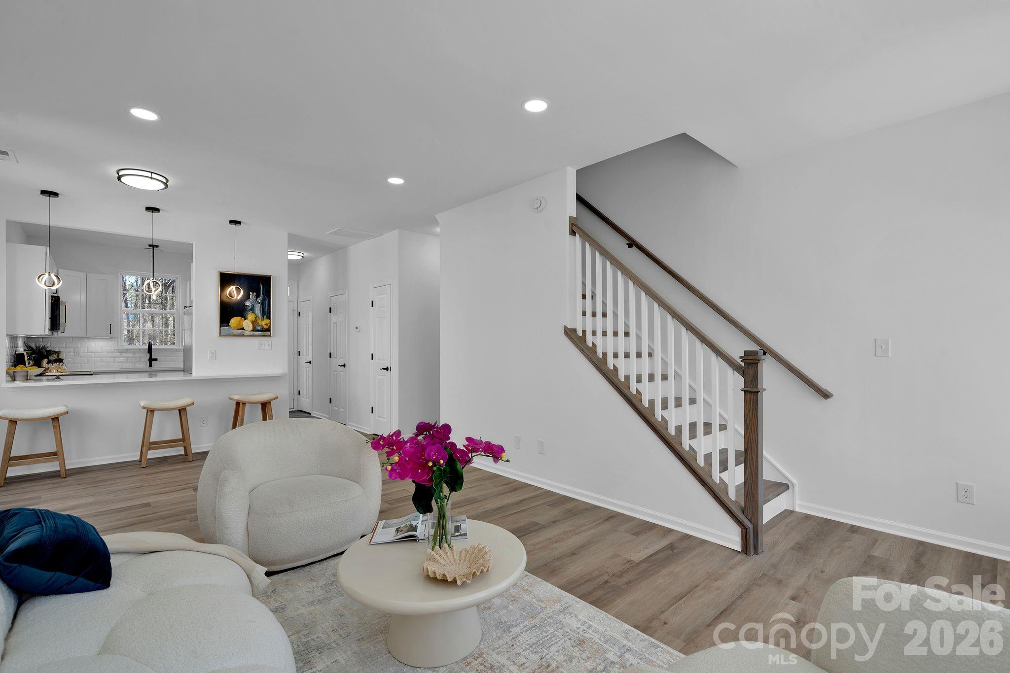 Photo 23 of 8131 Kings Creek Drive, Charlotte, NC