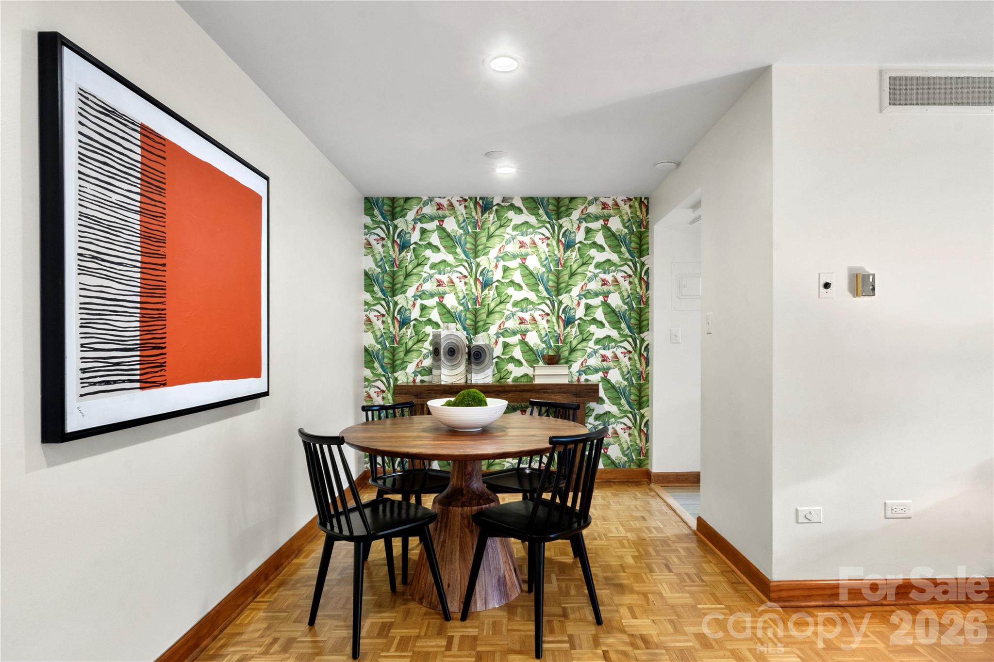 Photo 5 of 1300 Queens Road309, Charlotte, NC