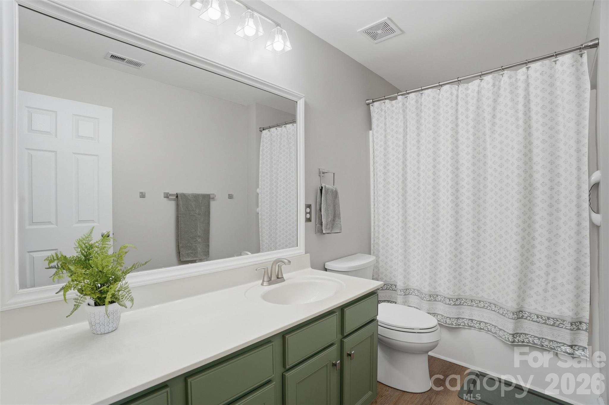 1464 Moss Creek Drive, Harrisburg, NC - photo 25 of 48