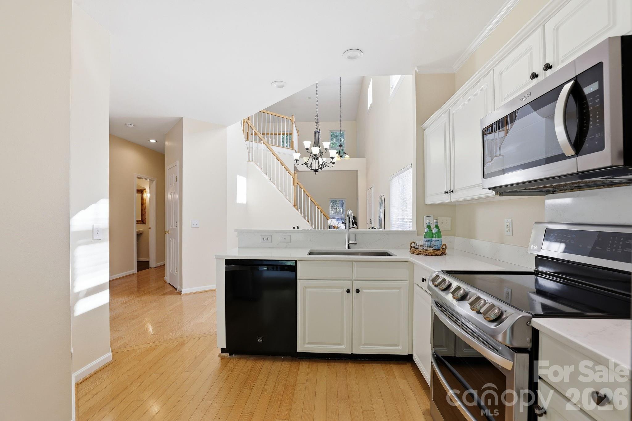 Photo 6 of 16936 Commons Creek Drive, Charlotte, NC