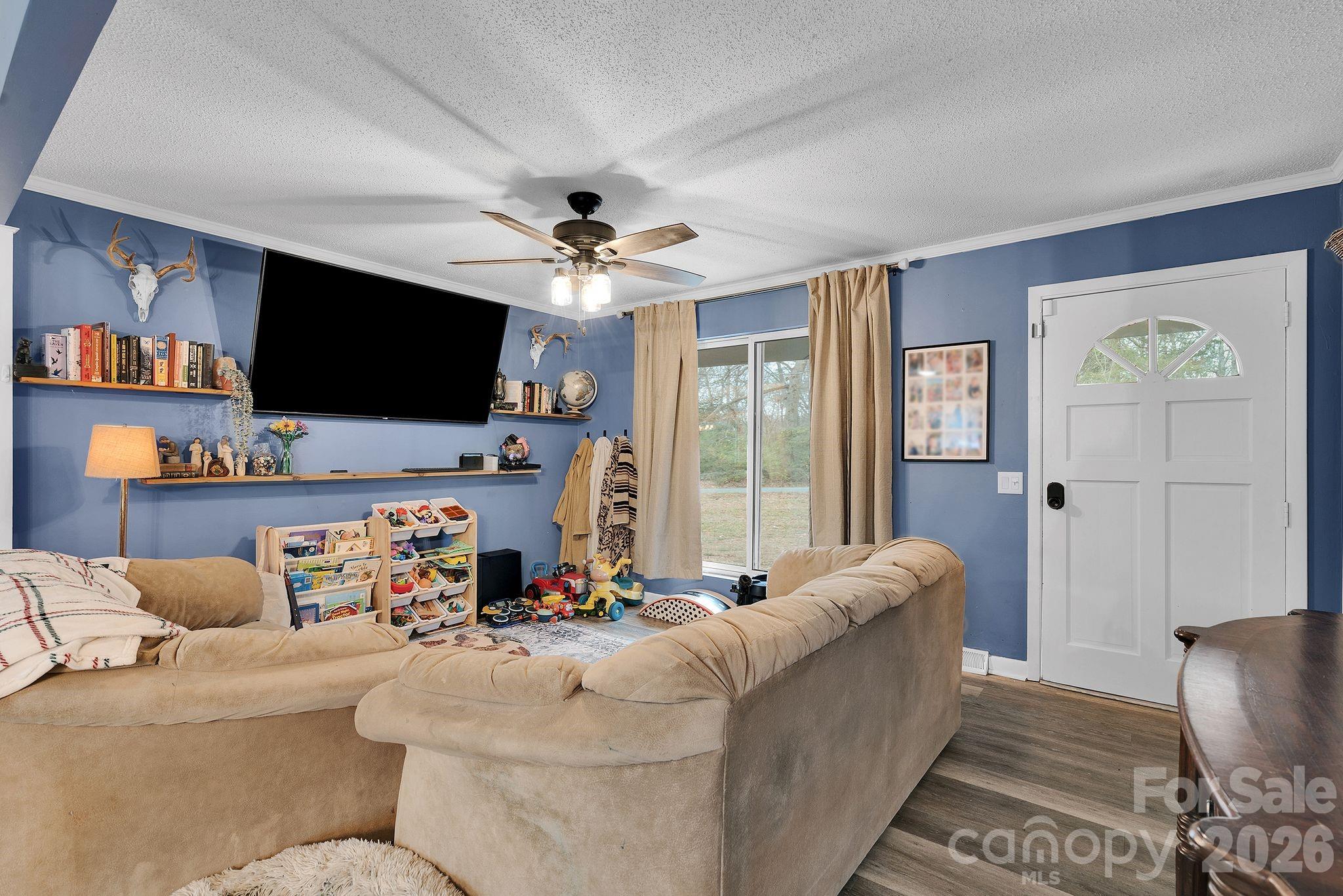 Photo 4 of 17154 Frog Pond Road, Oakboro, NC