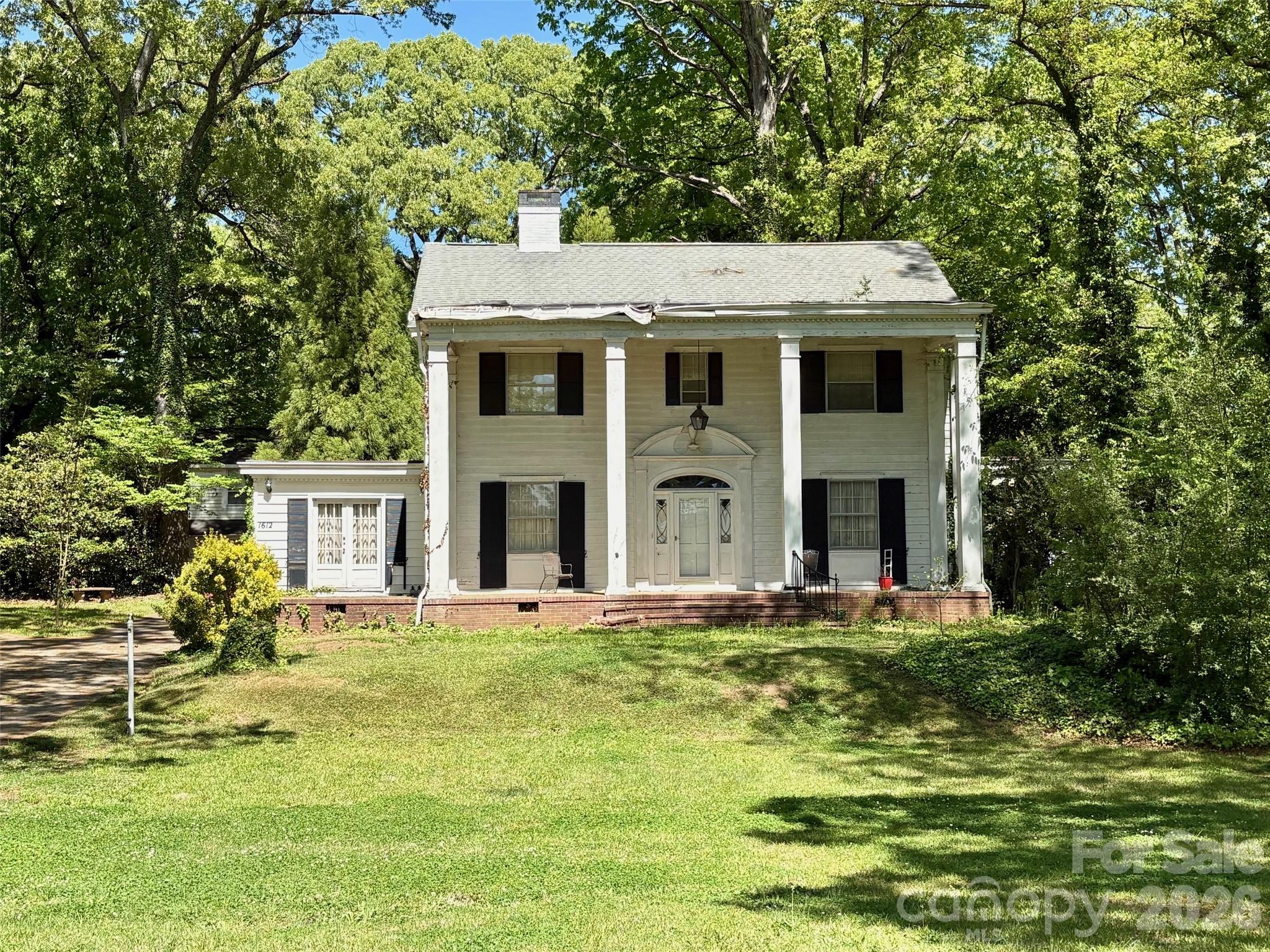 Photo 2 of 1612 S New Hope Road, Gastonia, NC