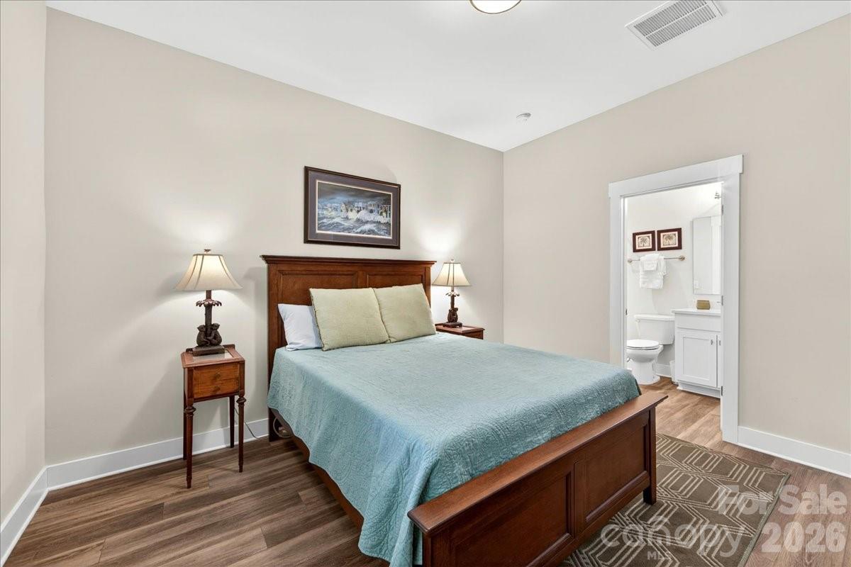 Photo 9 of 4136 Castleton Road, Charlotte, NC