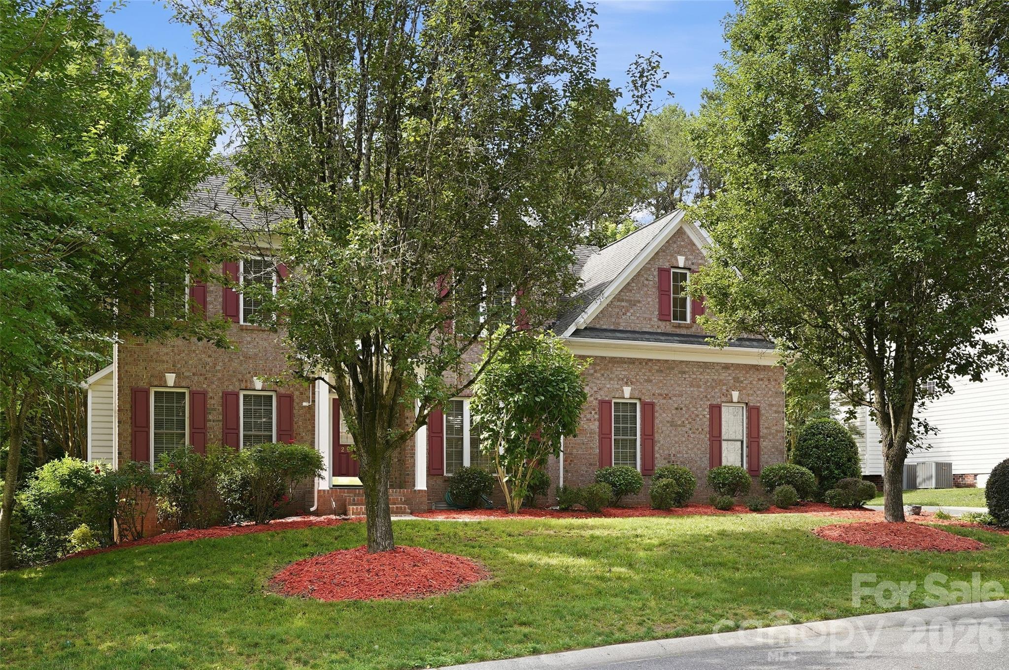 Photo 2 of 2940 Shady Reach Lane, Charlotte, NC