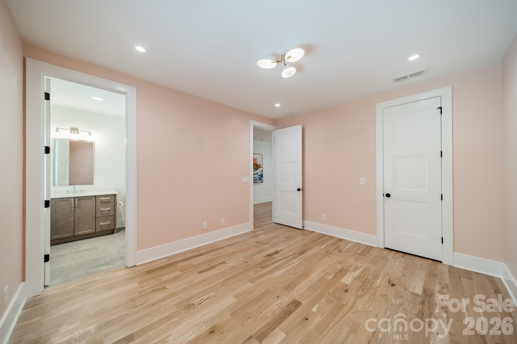 Photo 33 of 6006 Old Providence Lane, Charlotte, NC
