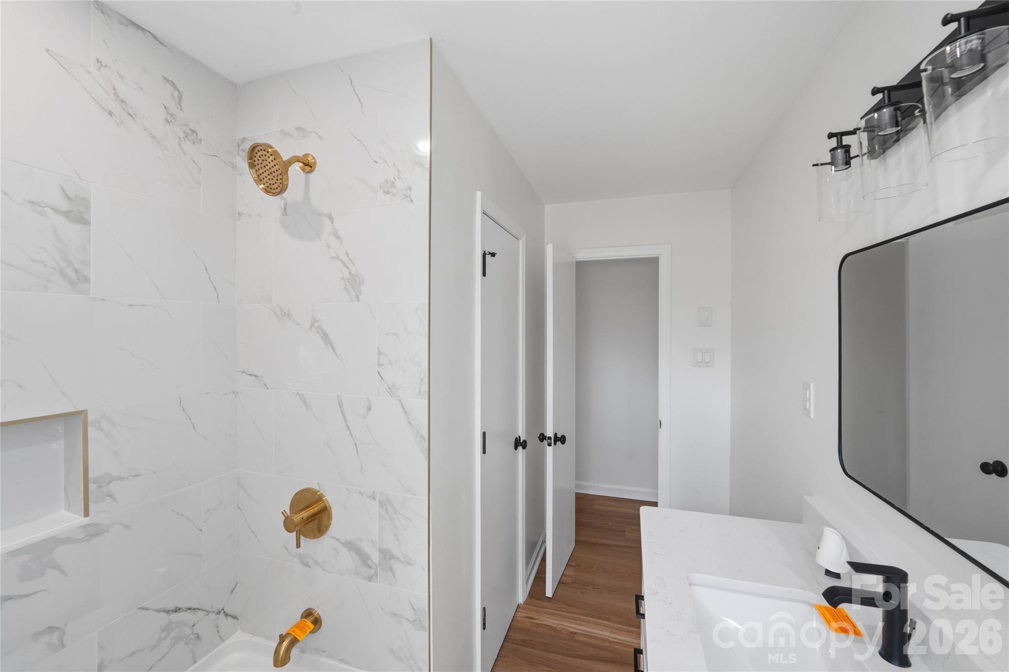 Photo 20 of 5906 Whitingham Drive, Charlotte, NC