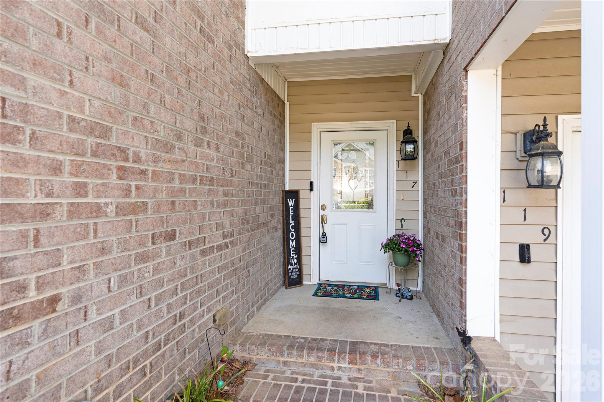 117 Sherman Oaks Lane, Mooresville, NC - photo 3 of 23