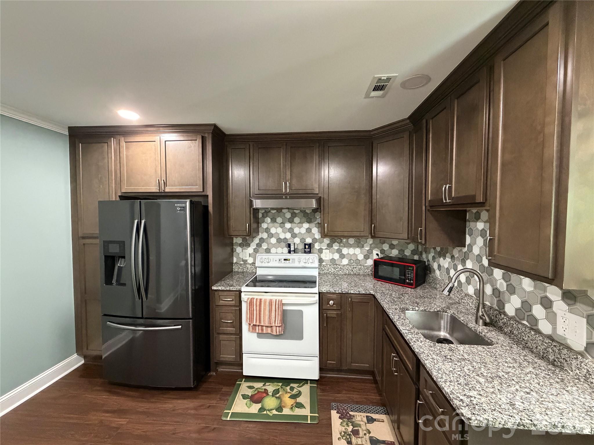 Photo 4 of 6228 Freedom Drive, Charlotte, NC
