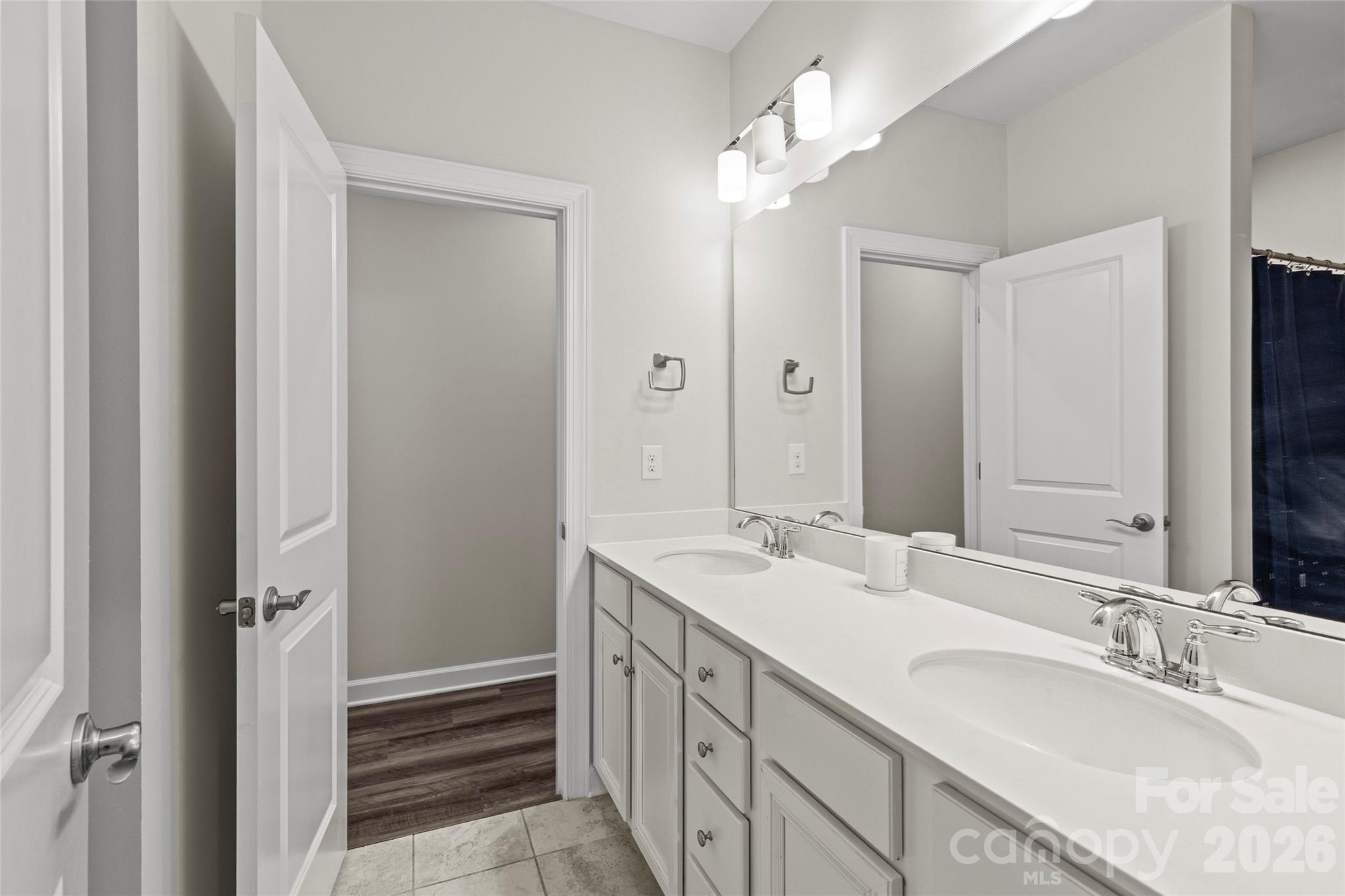 Photo 10 of 9306 Dufaux Drive, Charlotte, NC