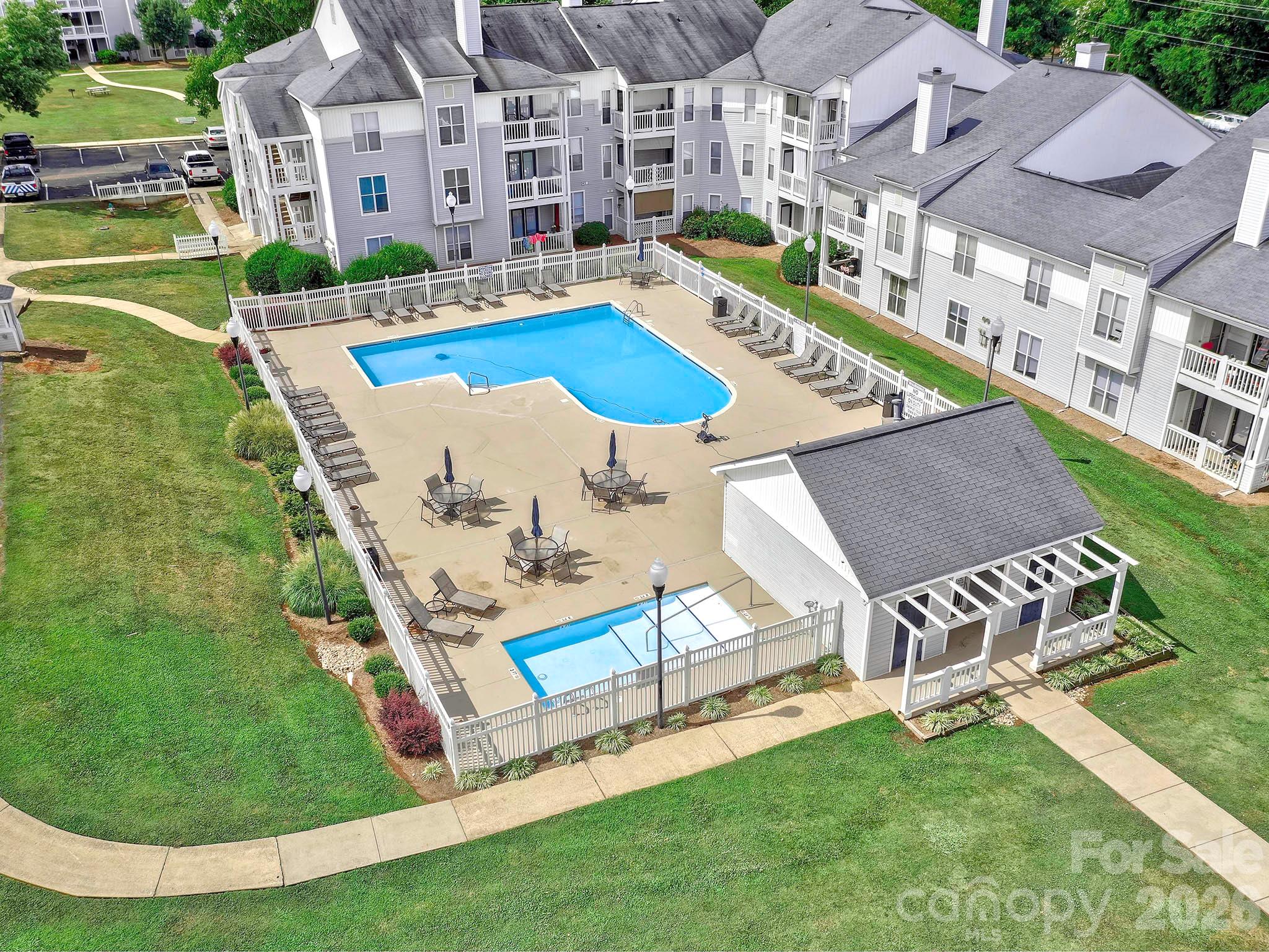 915 Emma Kate Court, Lake Wylie, SC - photo 38 of 42