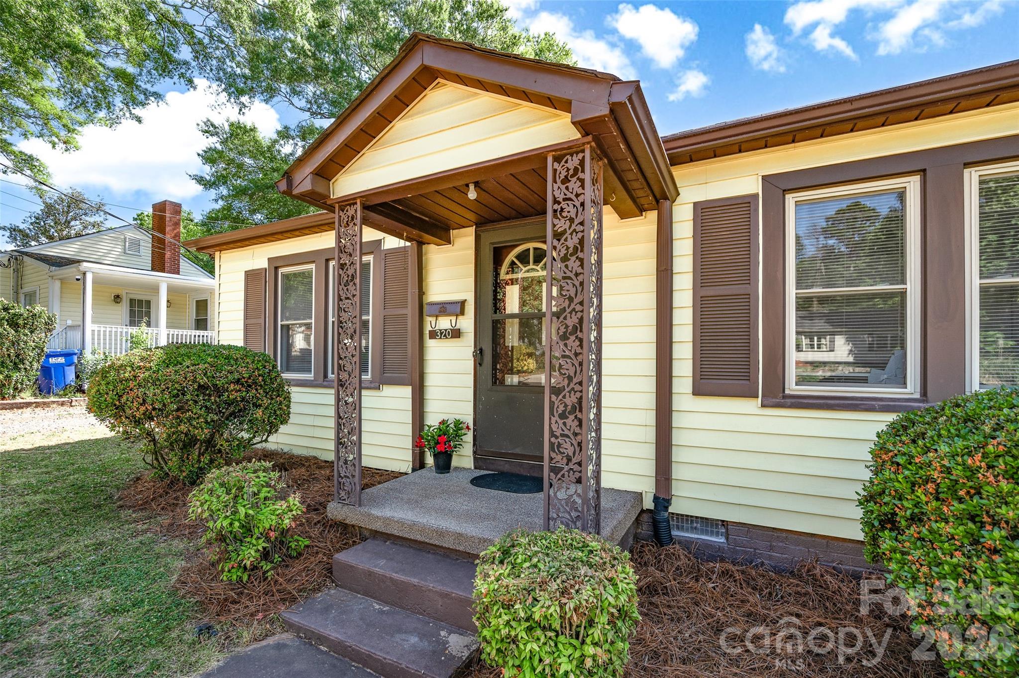 Photo 4 of 320 Cook Street, Mooresville, NC