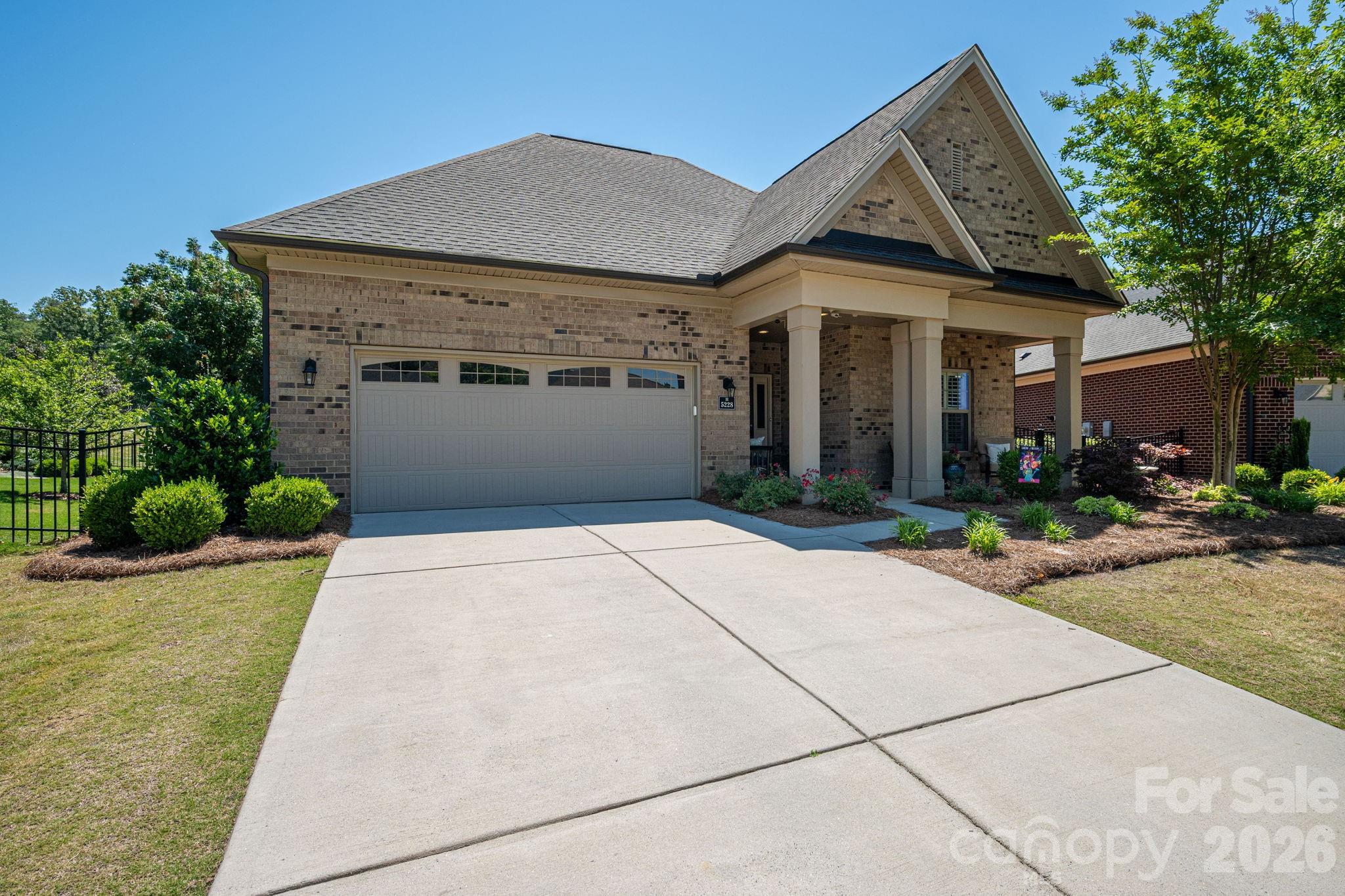 Photo 4 of 5228 Courtyard Lane, Belmont, NC