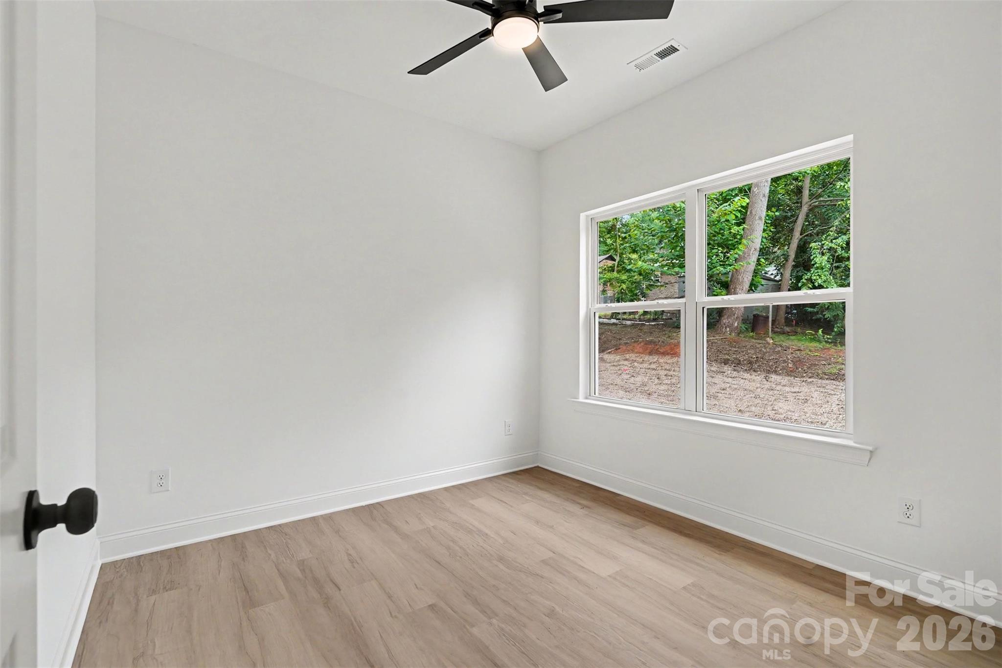 Home for sale at 327 Whispering Pines Drive, Charlotte, NC — photo 21 of 26