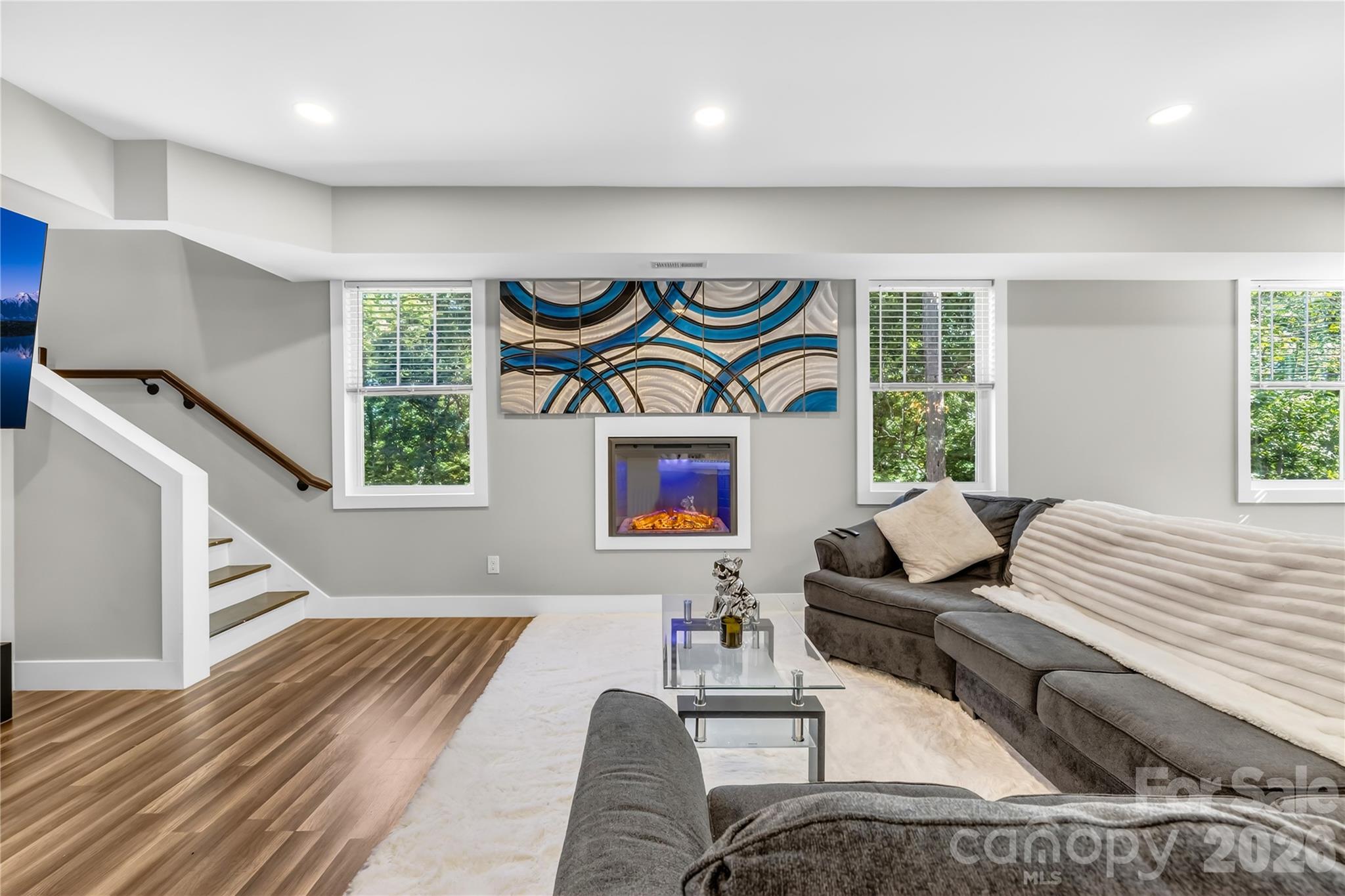 2101 Highland View Lane, Charlotte, NC - photo 7 of 40