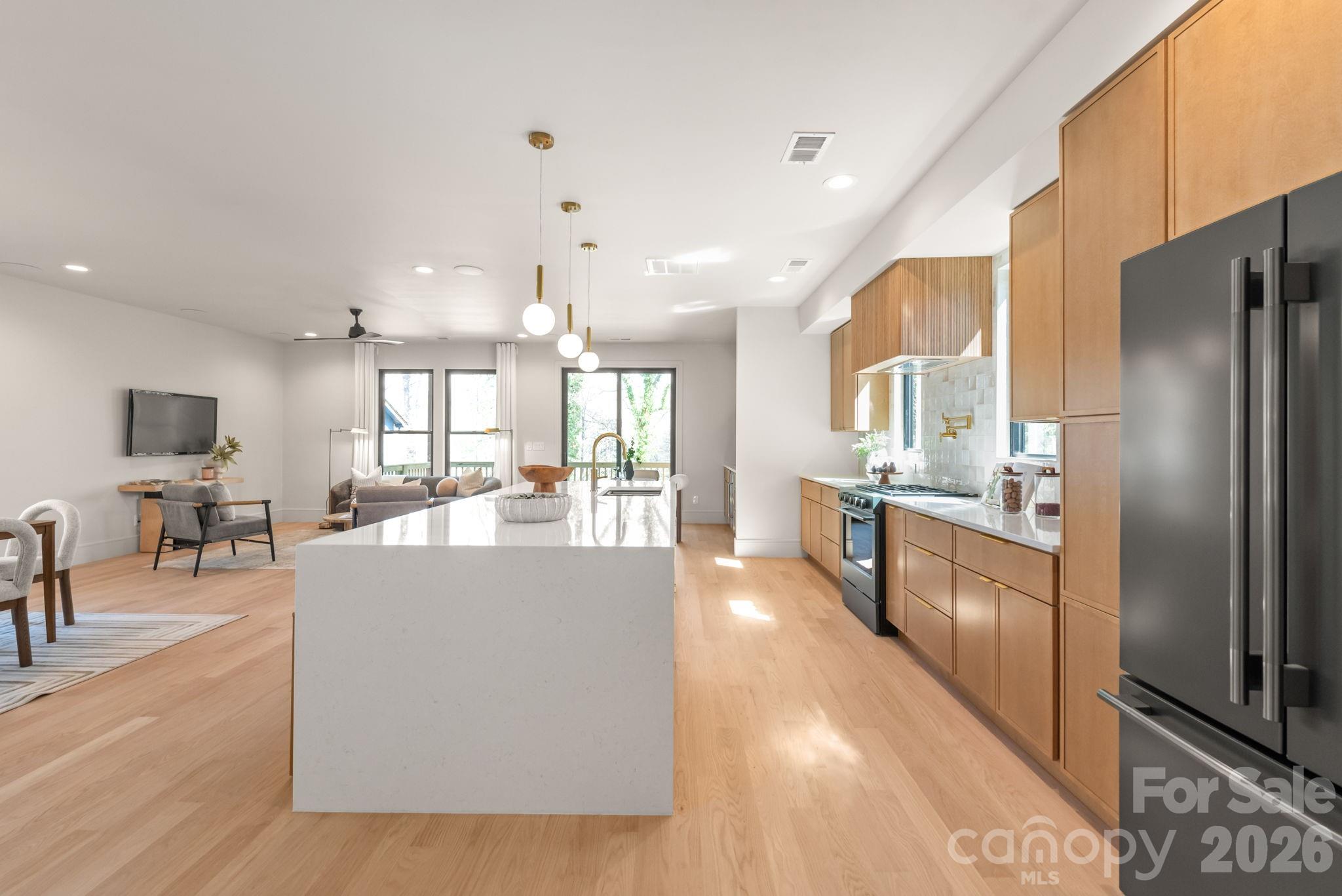 Photo 12 of 1814 Logie Avenue, Charlotte, NC