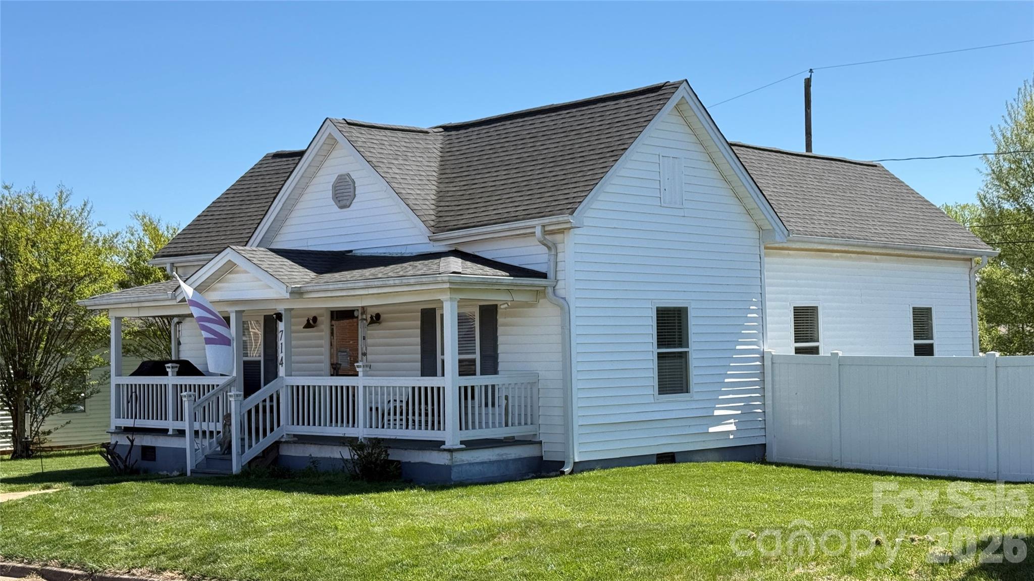 Photo 2 of 714 Brook Street, Belmont, NC