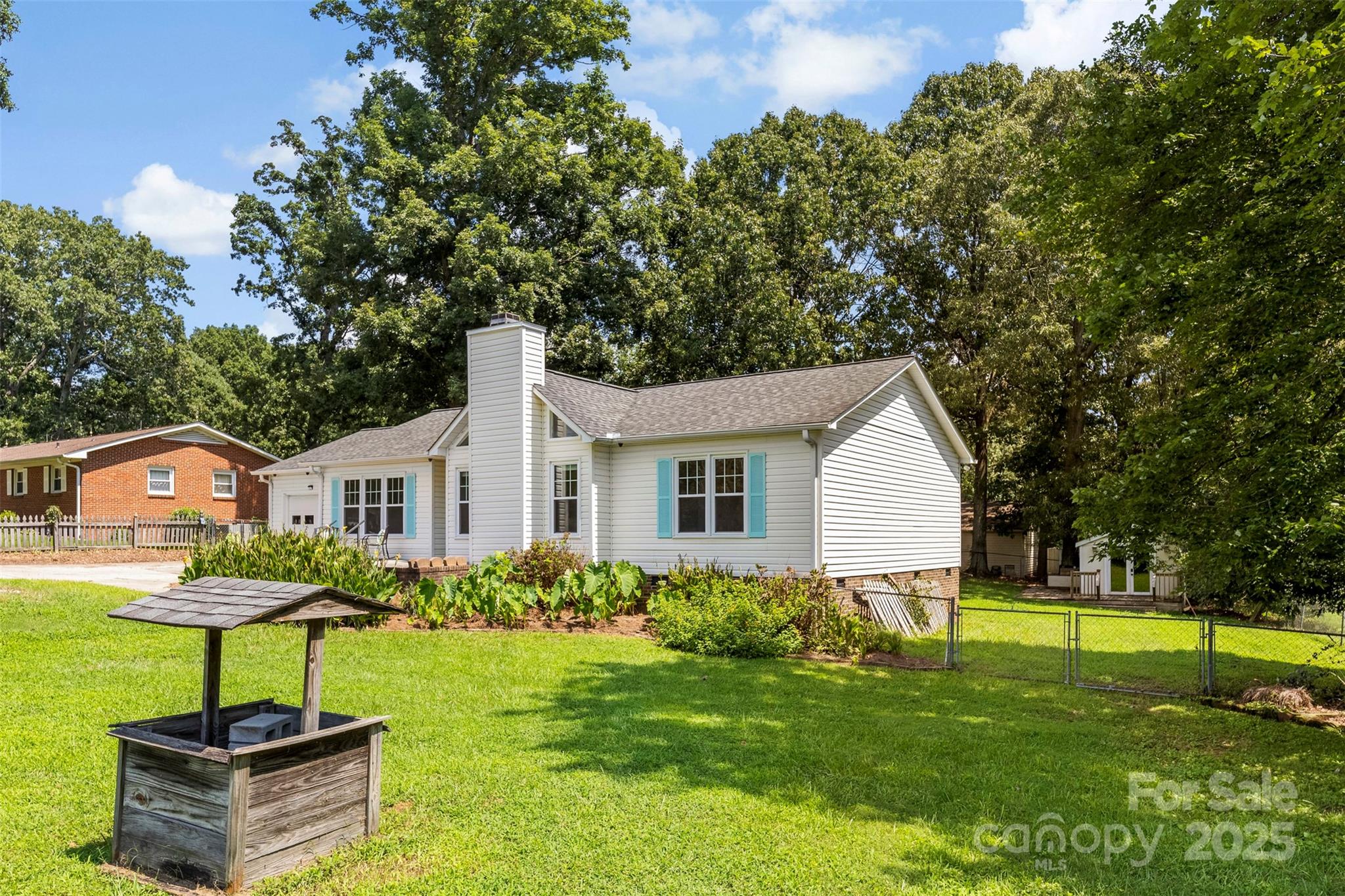Photo 4 of 117 S Enochville Avenue, Kannapolis, NC