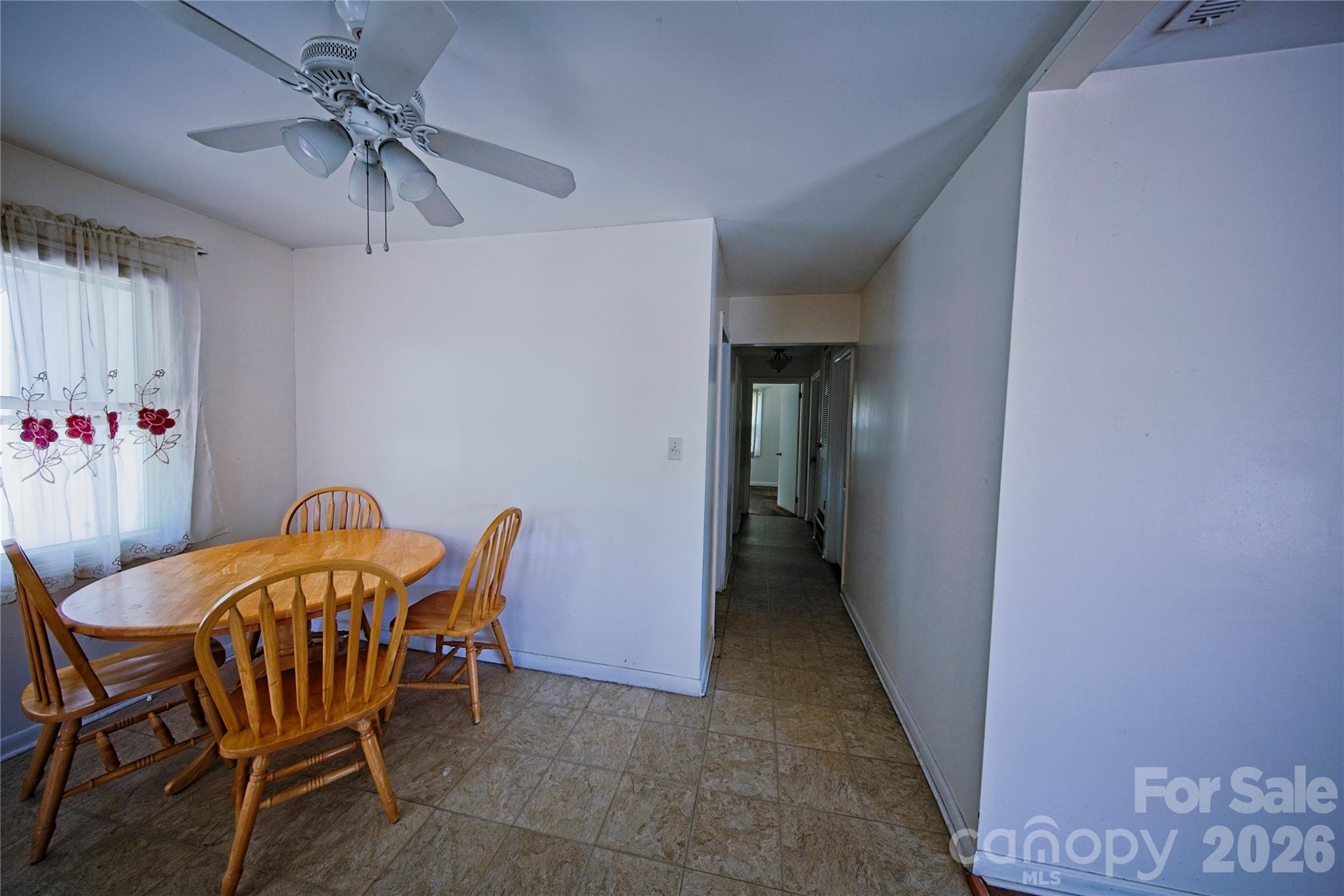 Photo 3 of 3515 Shamrock Drive, Charlotte, NC