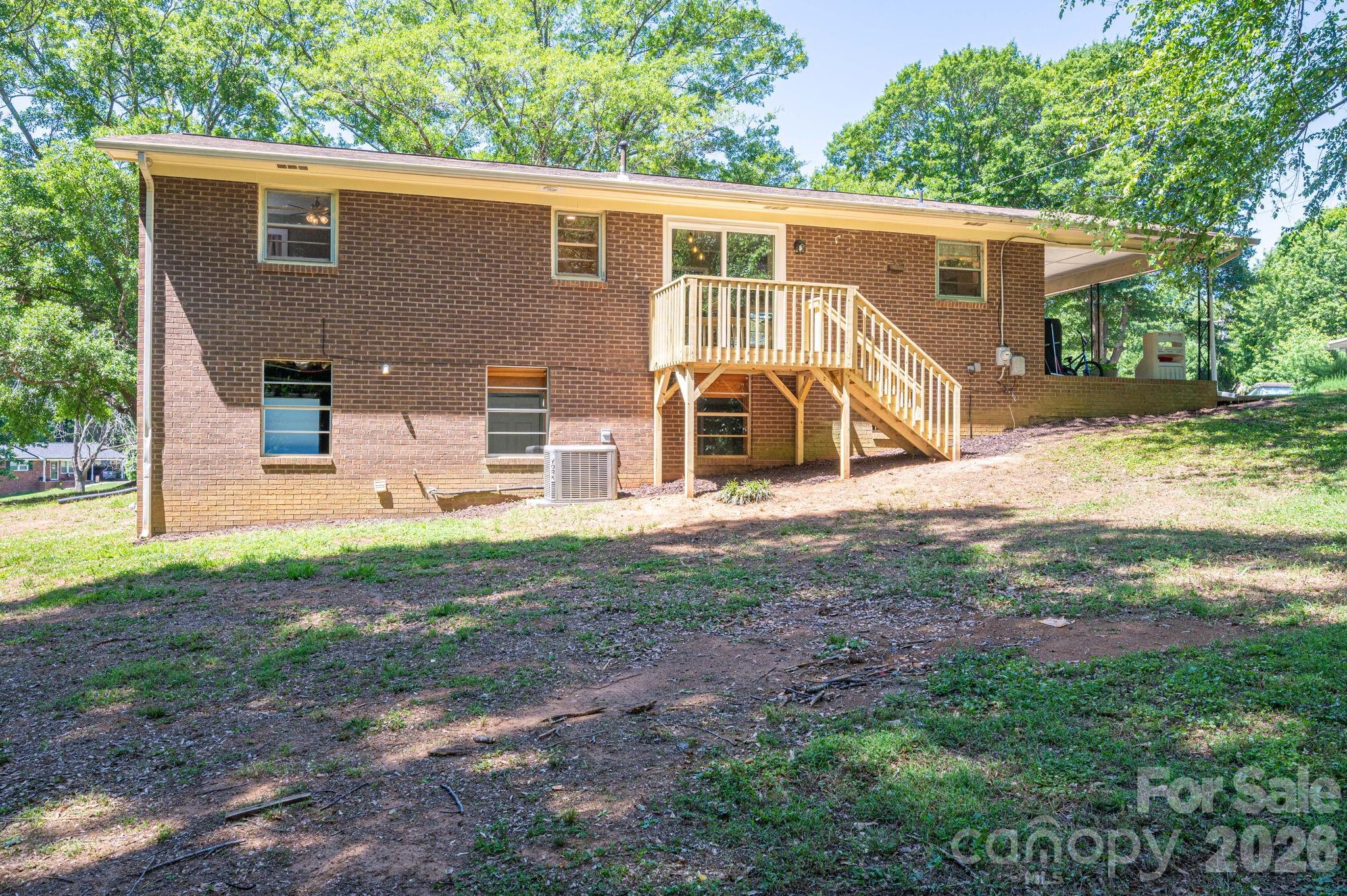 636 Poplar Drive, Shelby, NC - photo 8 of 38