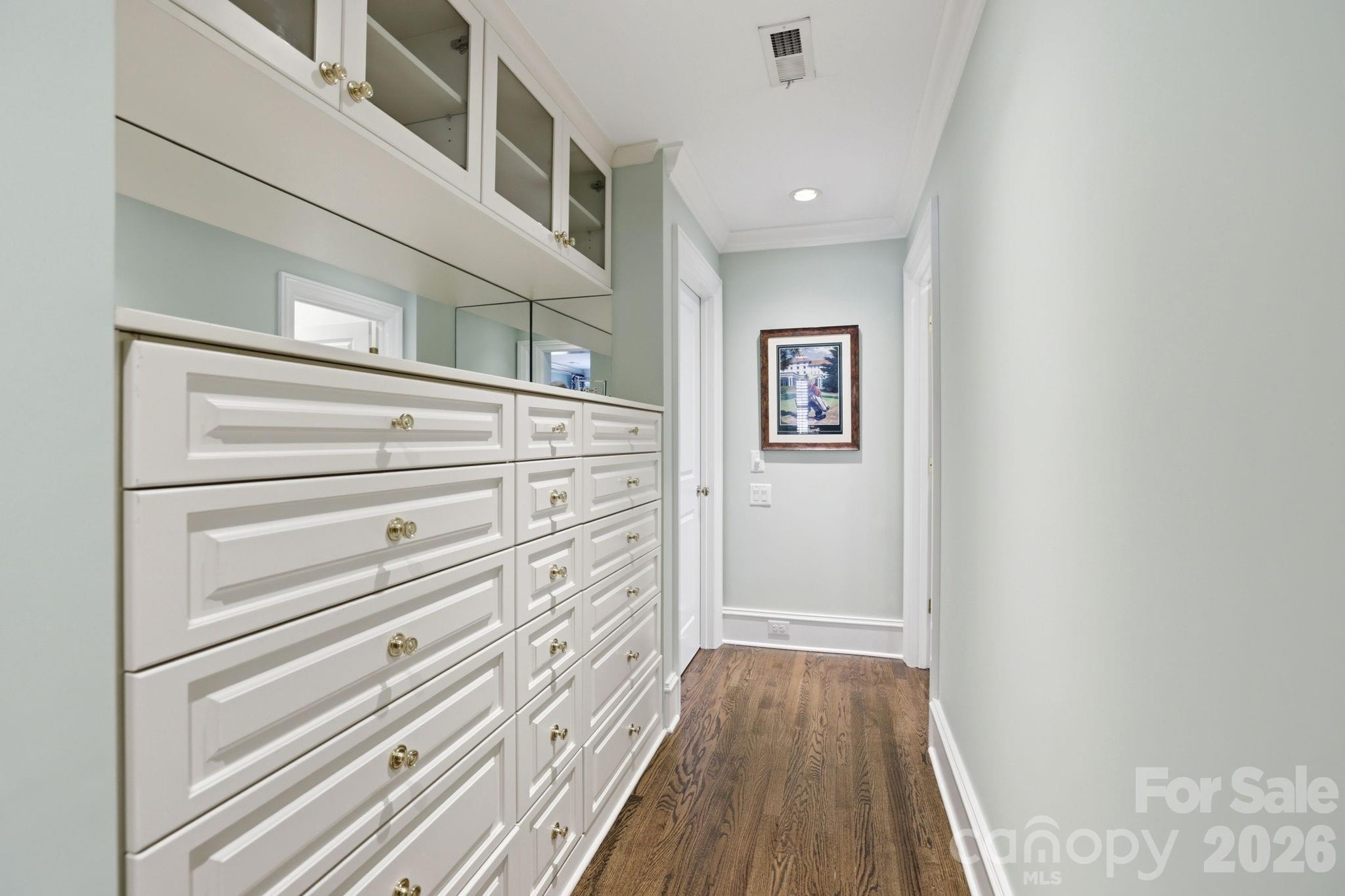 Photo 26 of 2044 Queens Road W, Charlotte, NC