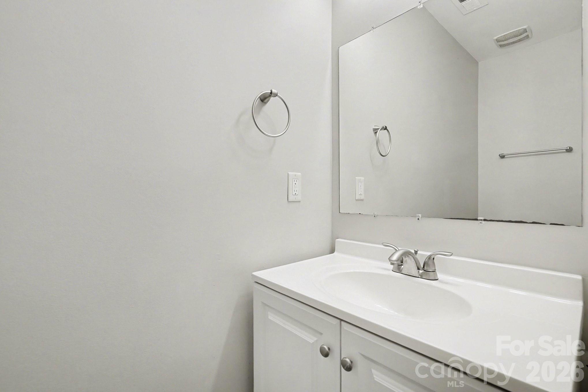Photo 16 of 2418 S Cairns Mill Court, Charlotte, NC