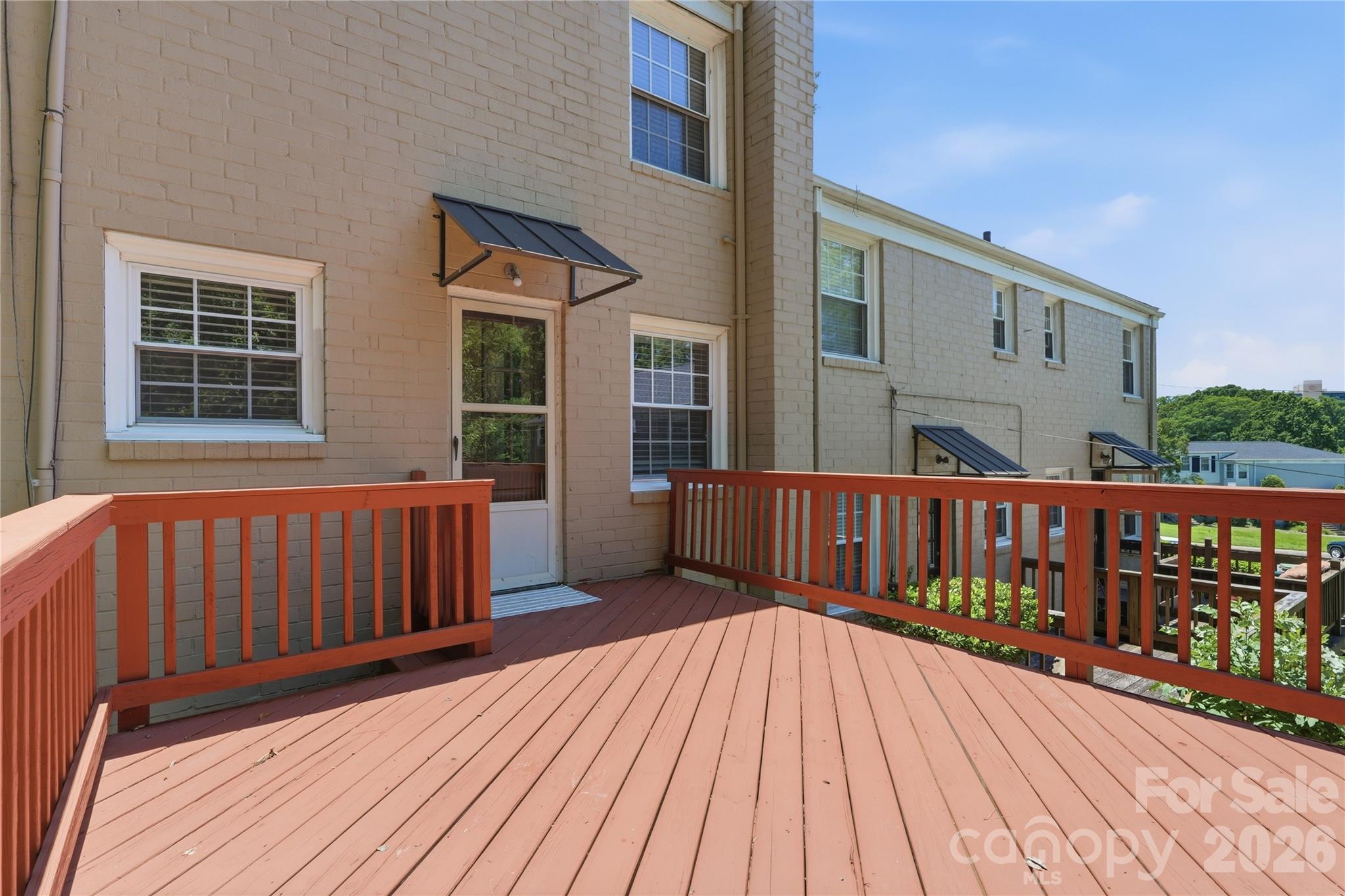 Photo 33 of 525 Wakefield Drive, Charlotte, NC