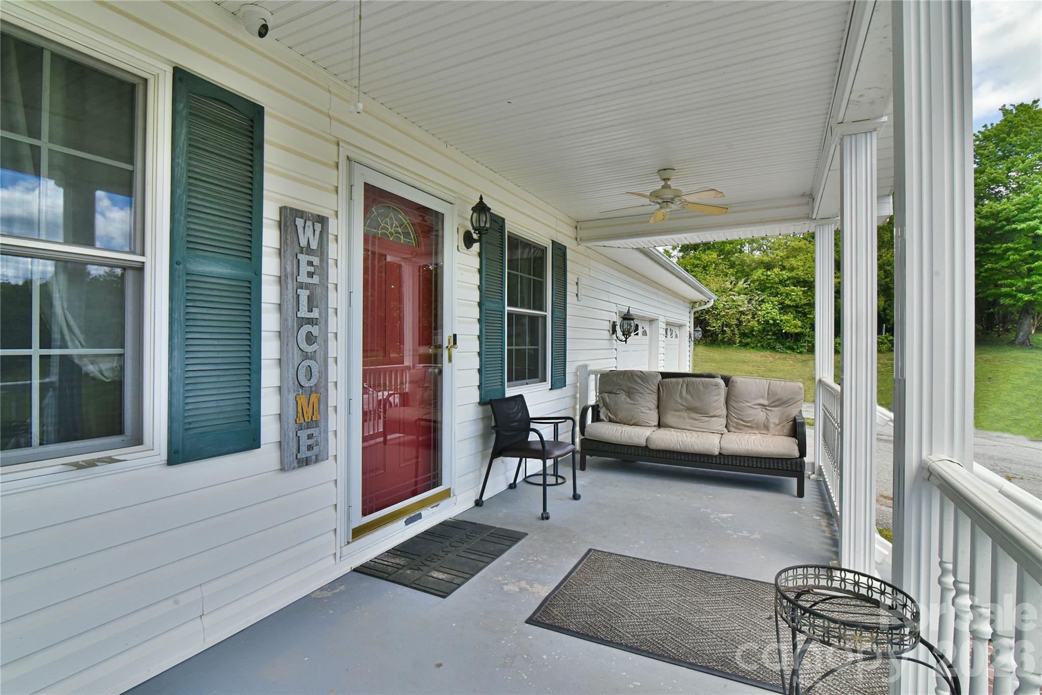 Photo 4 of 116 Kay Road, Flat Rock, NC